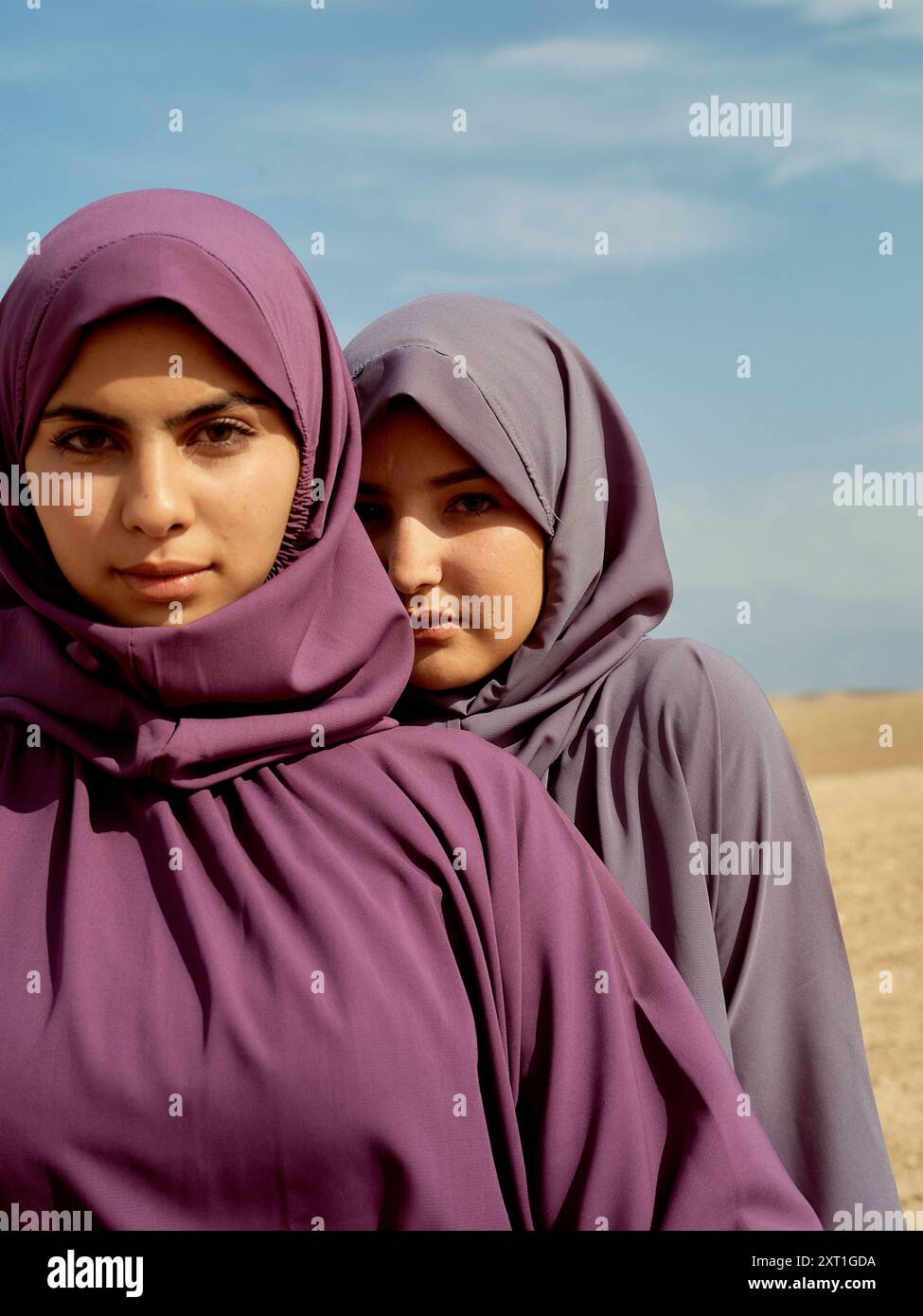 Two muslim women wearing hijab hi-res stock photography and images - Alamy
