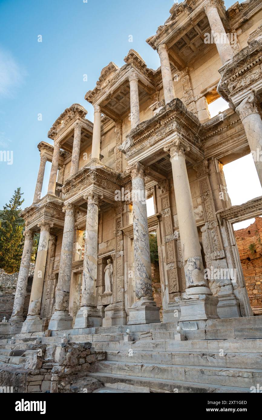 Library of celsus night hi-res stock photography and images - Alamy