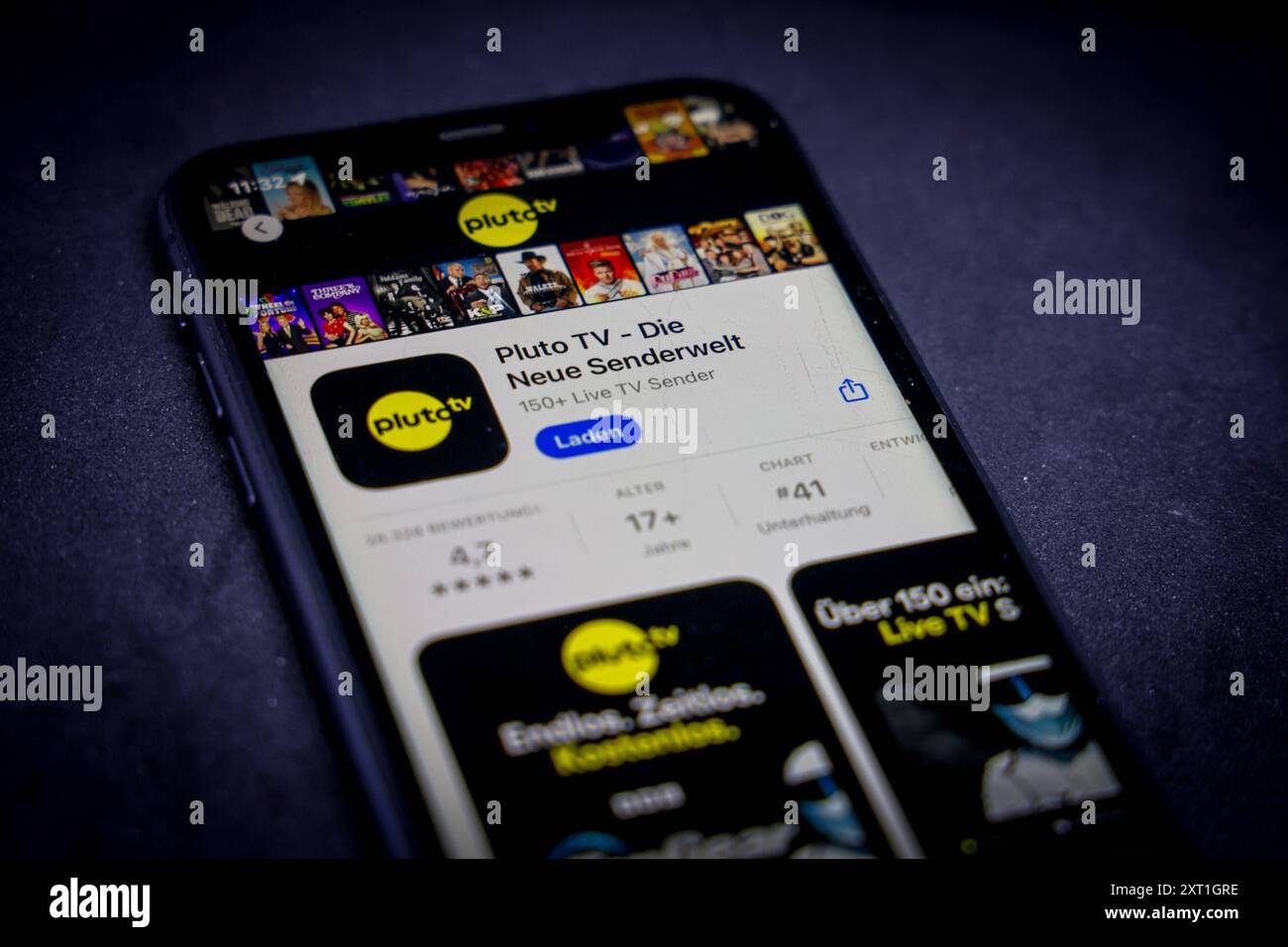 Apple App Store auf einem iPhone. Mediathek - Pluto TV - Die Neue Senderwelt // 12.08.2024 ...