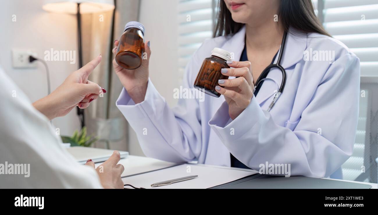 Doctor prescribing pills treatment hi-res stock photography and images ...