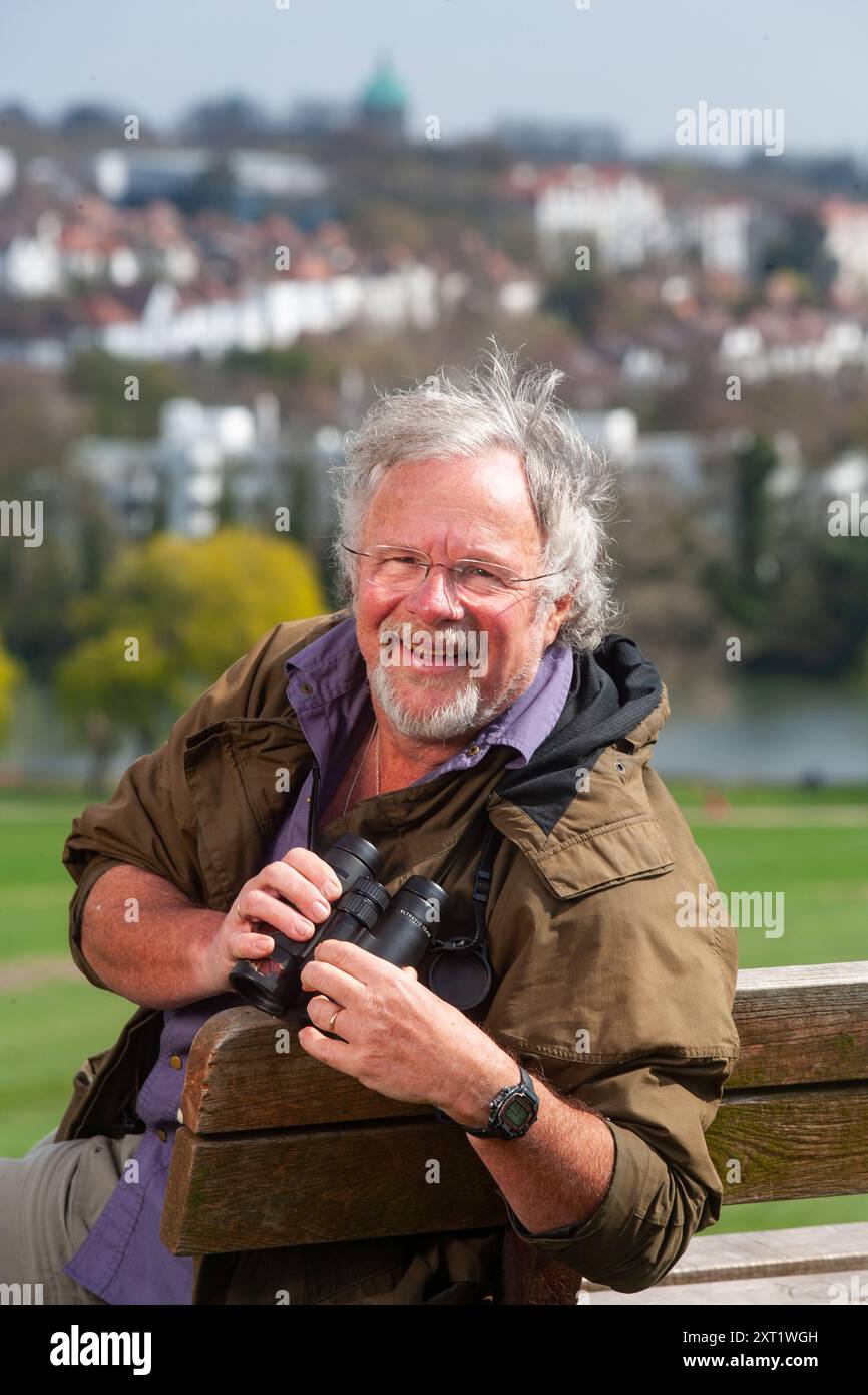 Bill Oddie photographed on Hampstead Heath, London, England Stock Photo ...