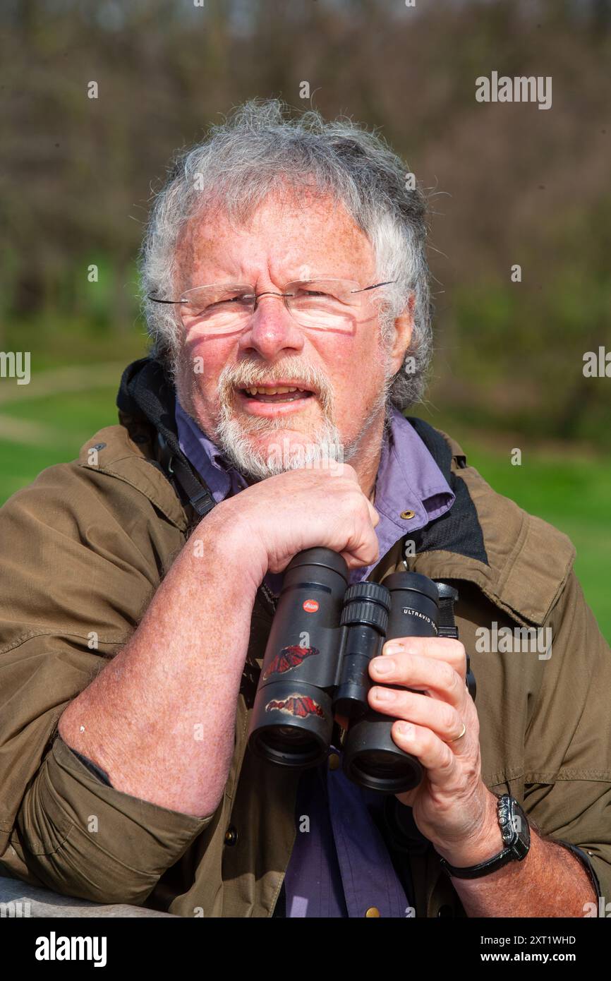 Bill Oddie photographed on Hampstead Heath, London, England Stock Photo ...