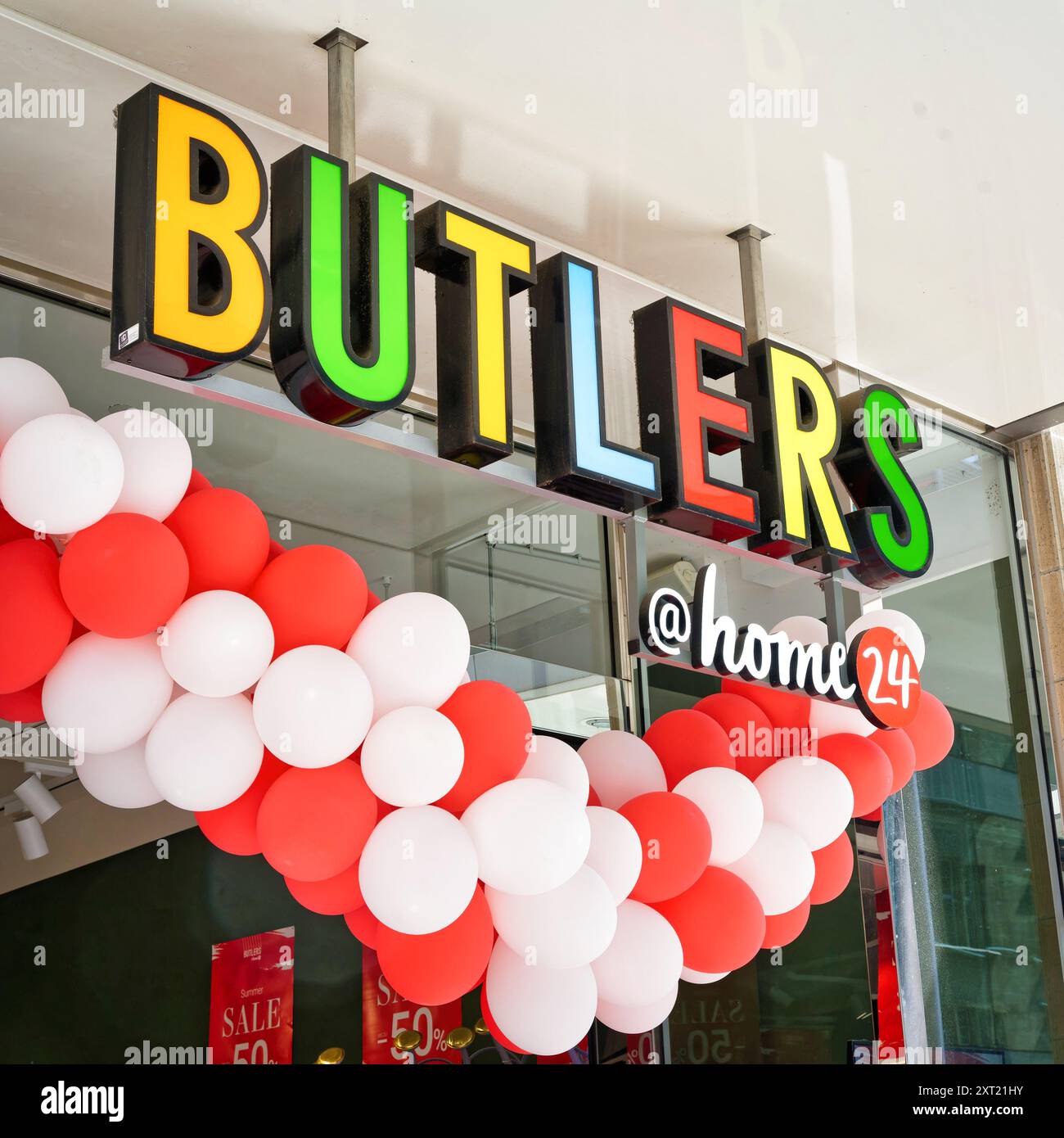 Balloons 2024 hi-res stock photography and images - Alamy
