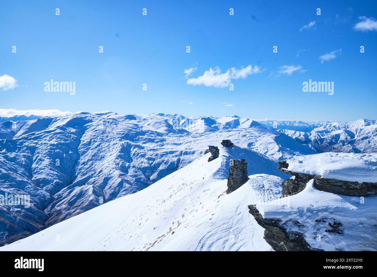 Mount coronet hi-res stock photography and images - Alamy