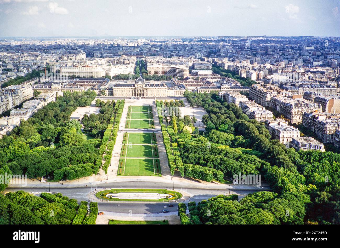 Parc du Champ de Mars park, central Paris, France, 1956 Stock Photo - Alamy