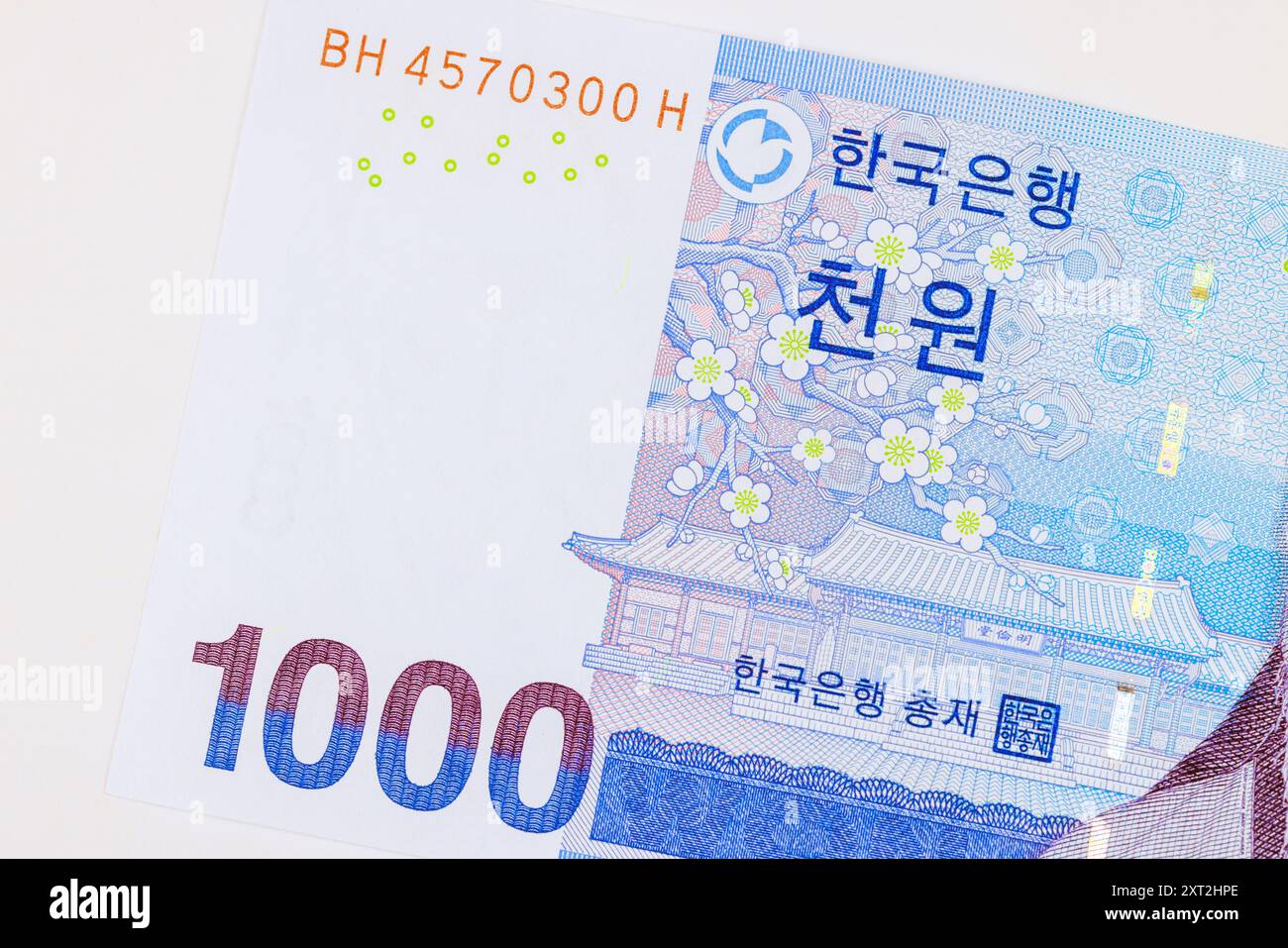 1000 won banknote south korea hi-res stock photography and images - Alamy