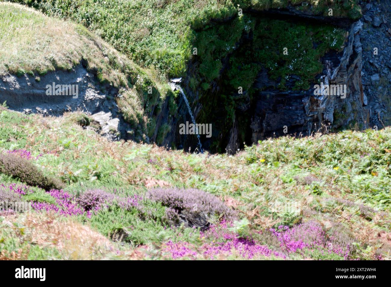 Pentargon Waterfall at Pentargon Cove, Boscastle, Cornwall, UK Stock ...