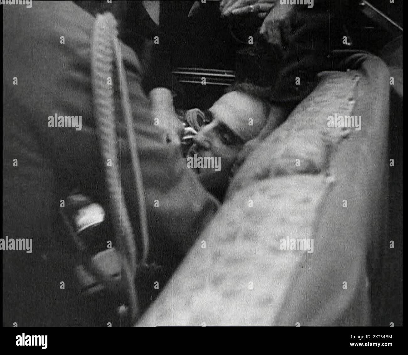 People Inspecting a Corpse, 1934. From "Time To Remember - The Powers ...