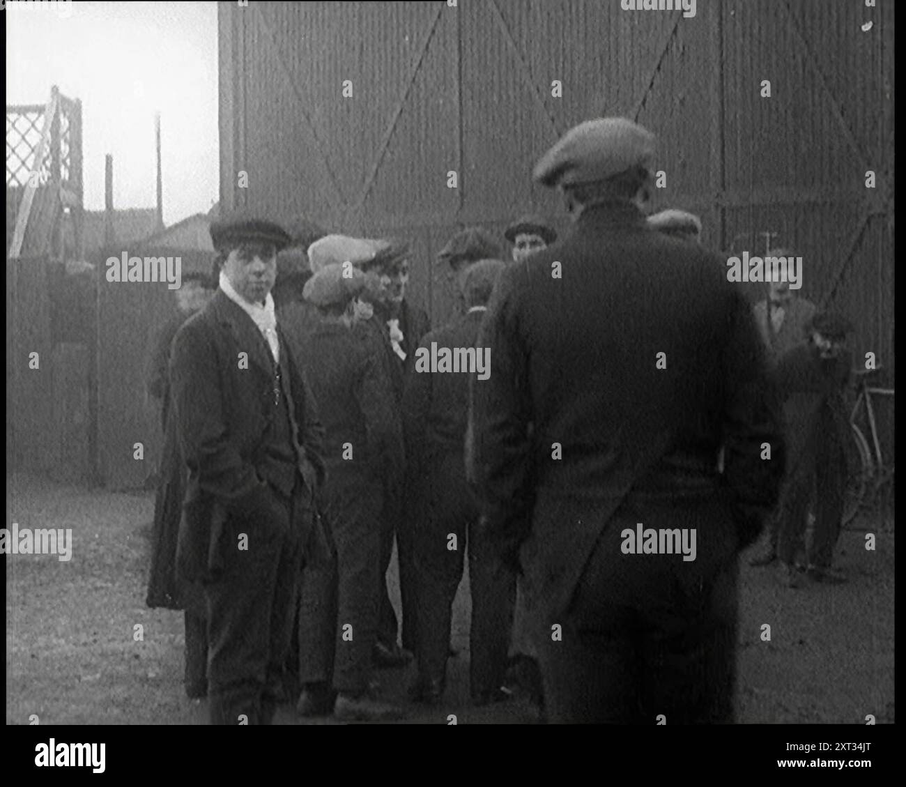 Civilian civilians employment hi-res stock photography and images - Alamy