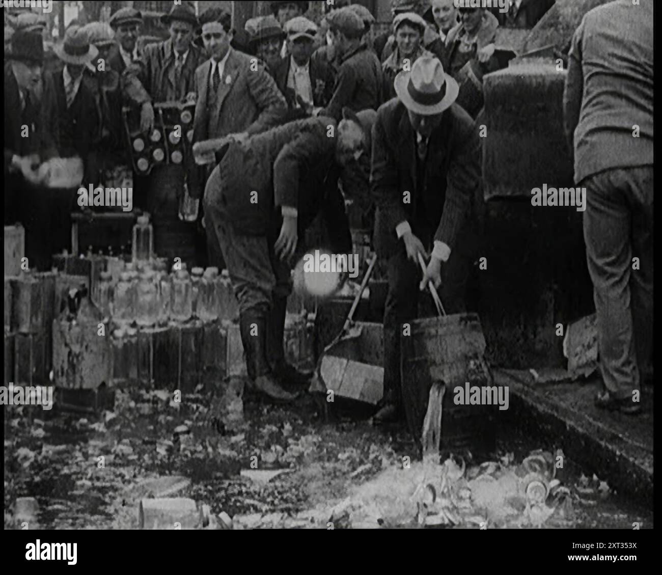 Prohibition alcohol barrels hi-res stock photography and images - Alamy