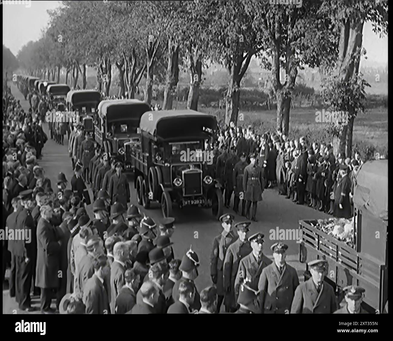 Death dead bodies the end carrying hi-res stock photography and images ...