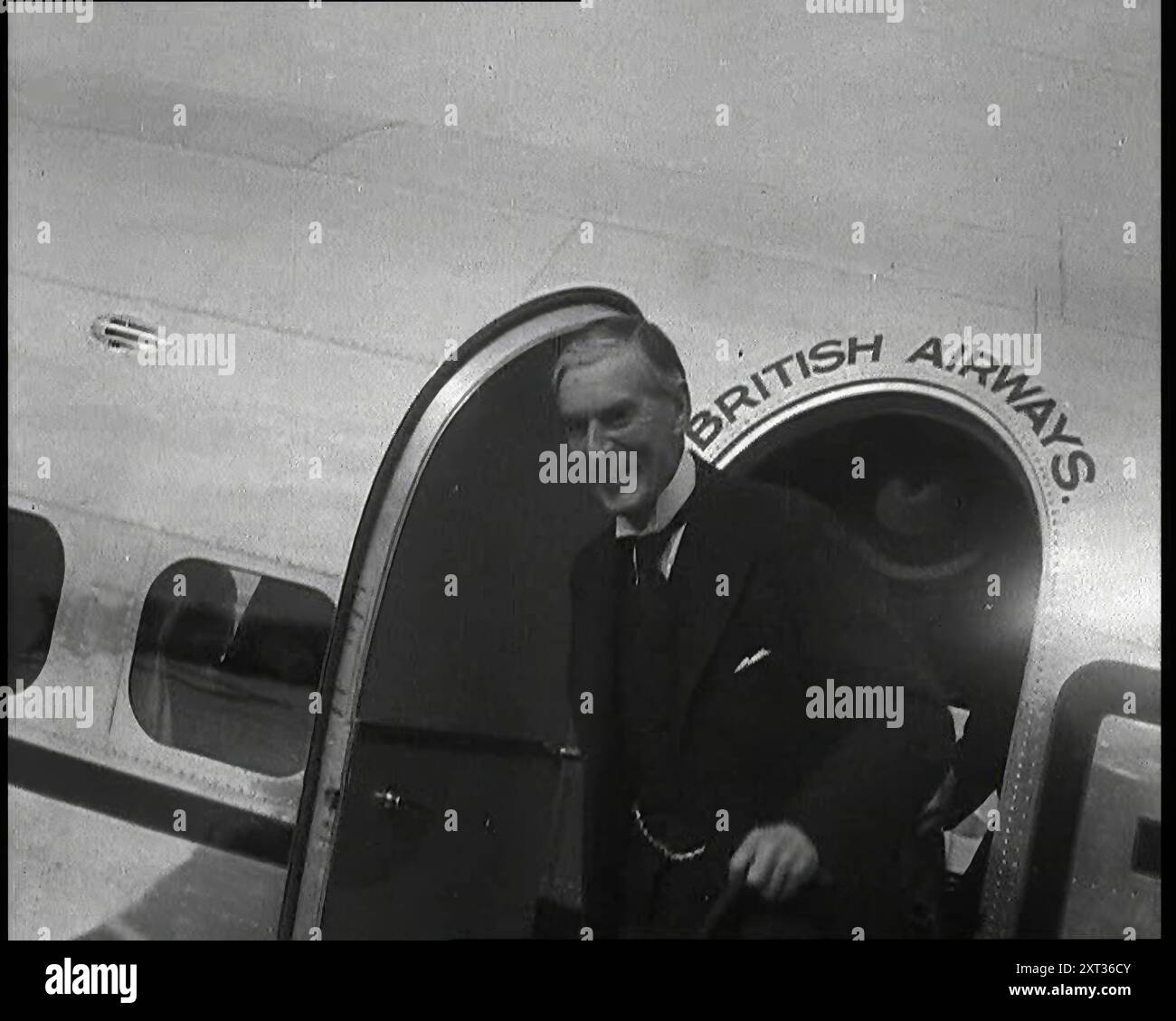 Hitler smiling hi-res stock photography and images - Alamy