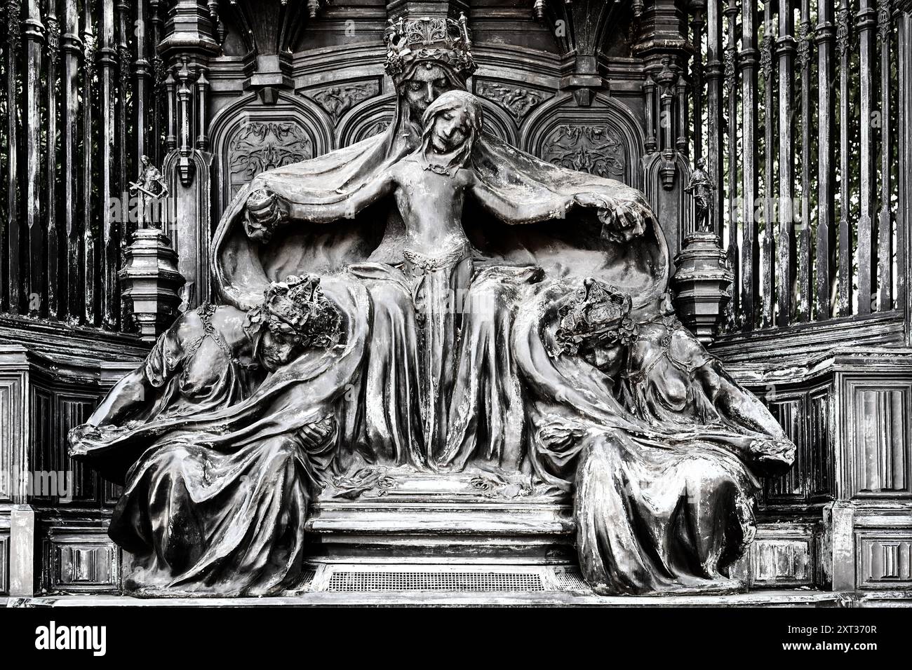 Queen Alexandra Memorial Stock Photo - Alamy