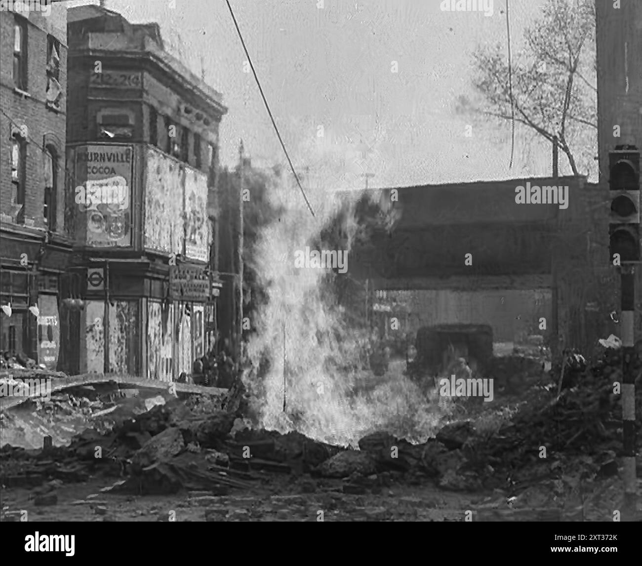 Burning feet beach hi-res stock photography and images - Alamy