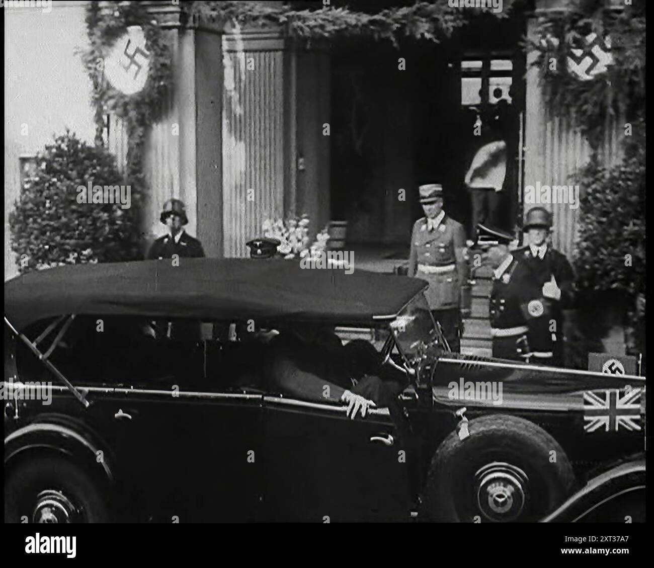 Adolf hitler car 1938 hi-res stock photography and images - Alamy