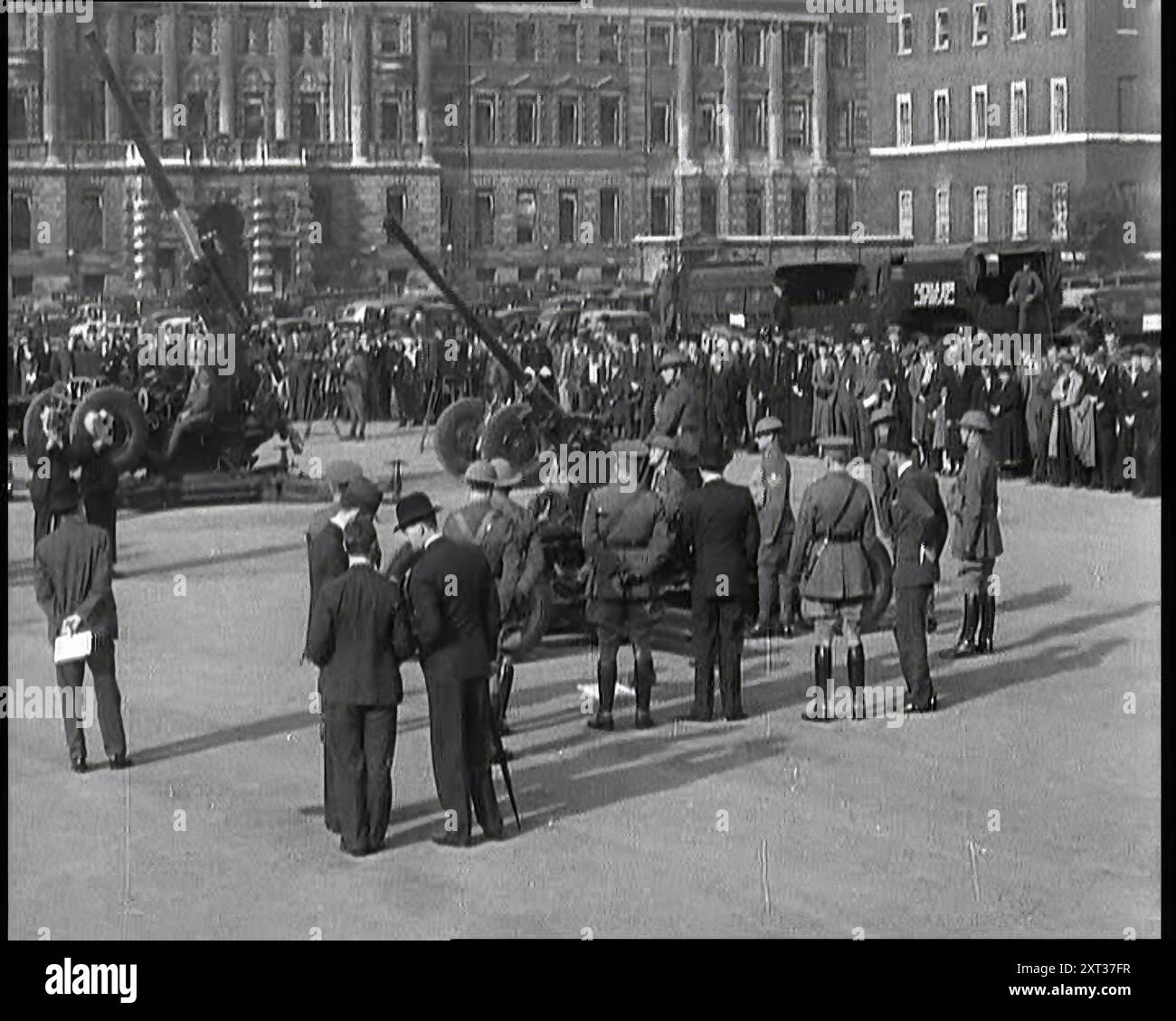 Territorial army 1930s hi-res stock photography and images - Alamy