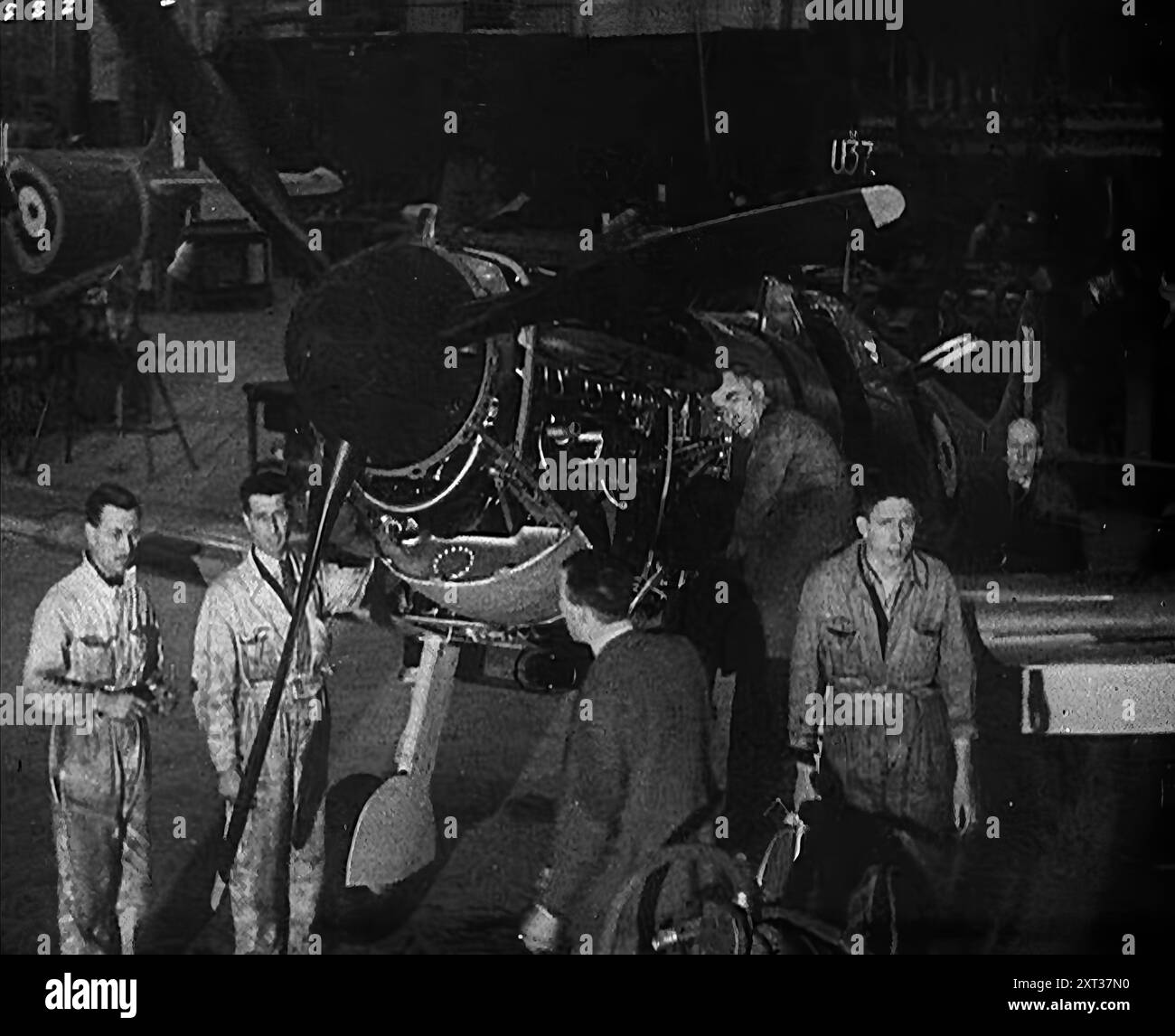 The 24 hour war film hi-res stock photography and images - Alamy