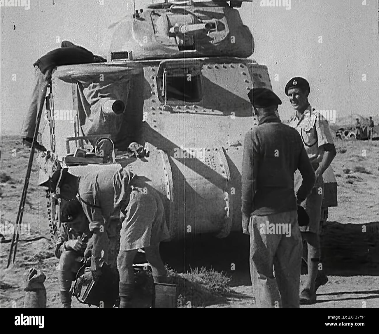 Churchill tank north africa hi-res stock photography and images - Alamy