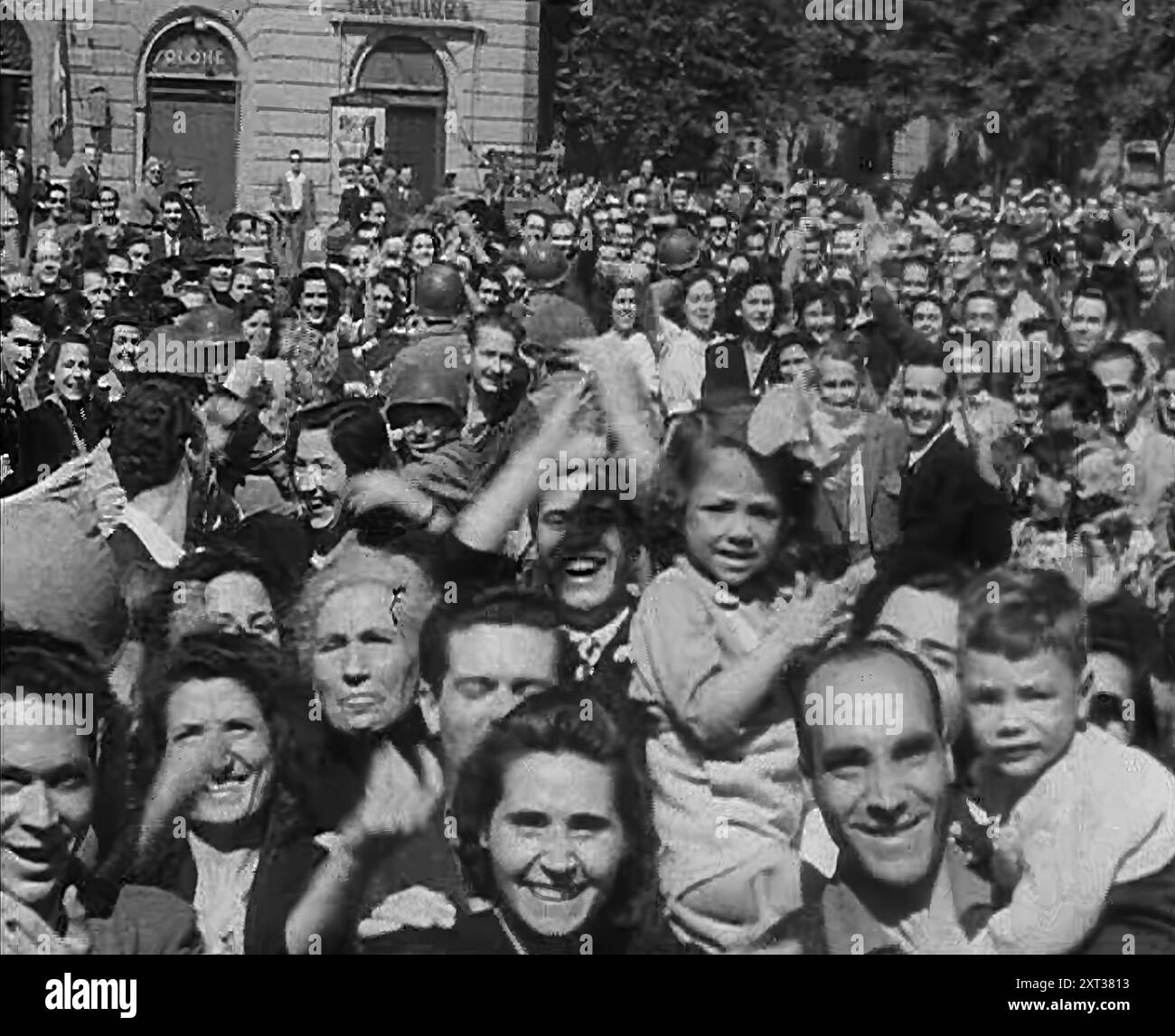Wwii liberation rome hi-res stock photography and images - Alamy