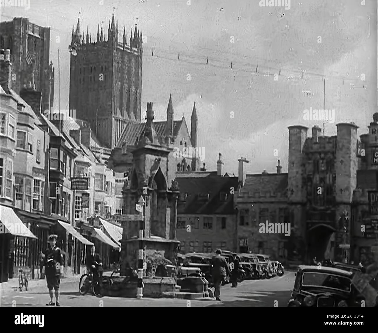 Wells Cathedral and Market Cross, Wells, Somerset, 1942. Britain during ...