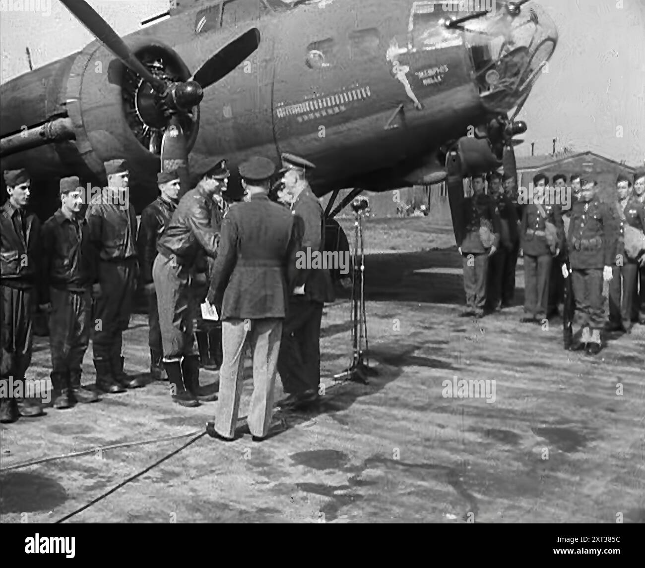 America world war 2 bomber pilots hi-res stock photography and images ...