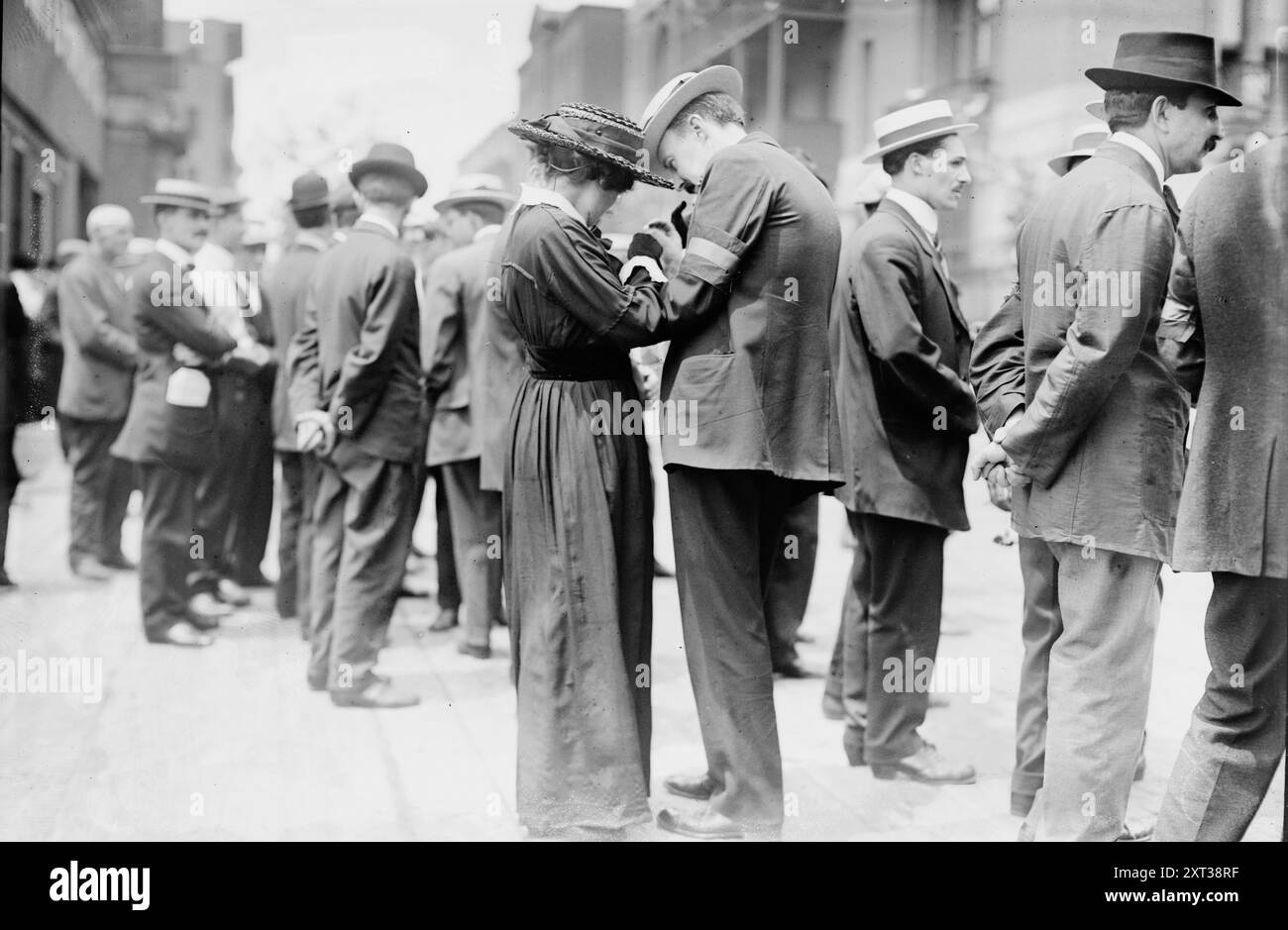 George leonard white hi-res stock photography and images - Alamy