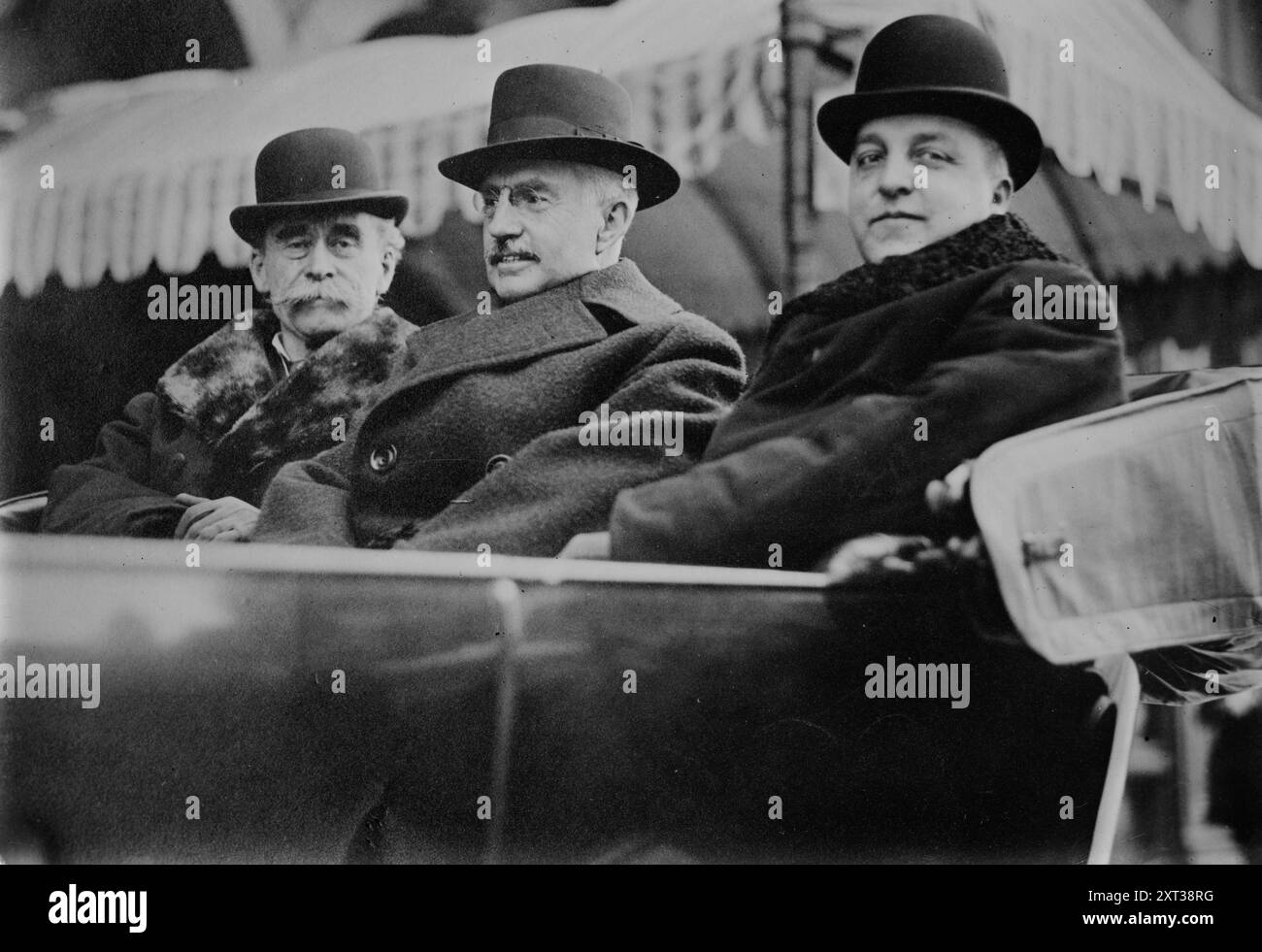 George lytton crossman hi-res stock photography and images - Alamy