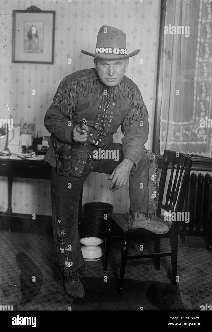 Joseph Knowles, between c1915 and c1920. Shows Joseph Knowles, an ...