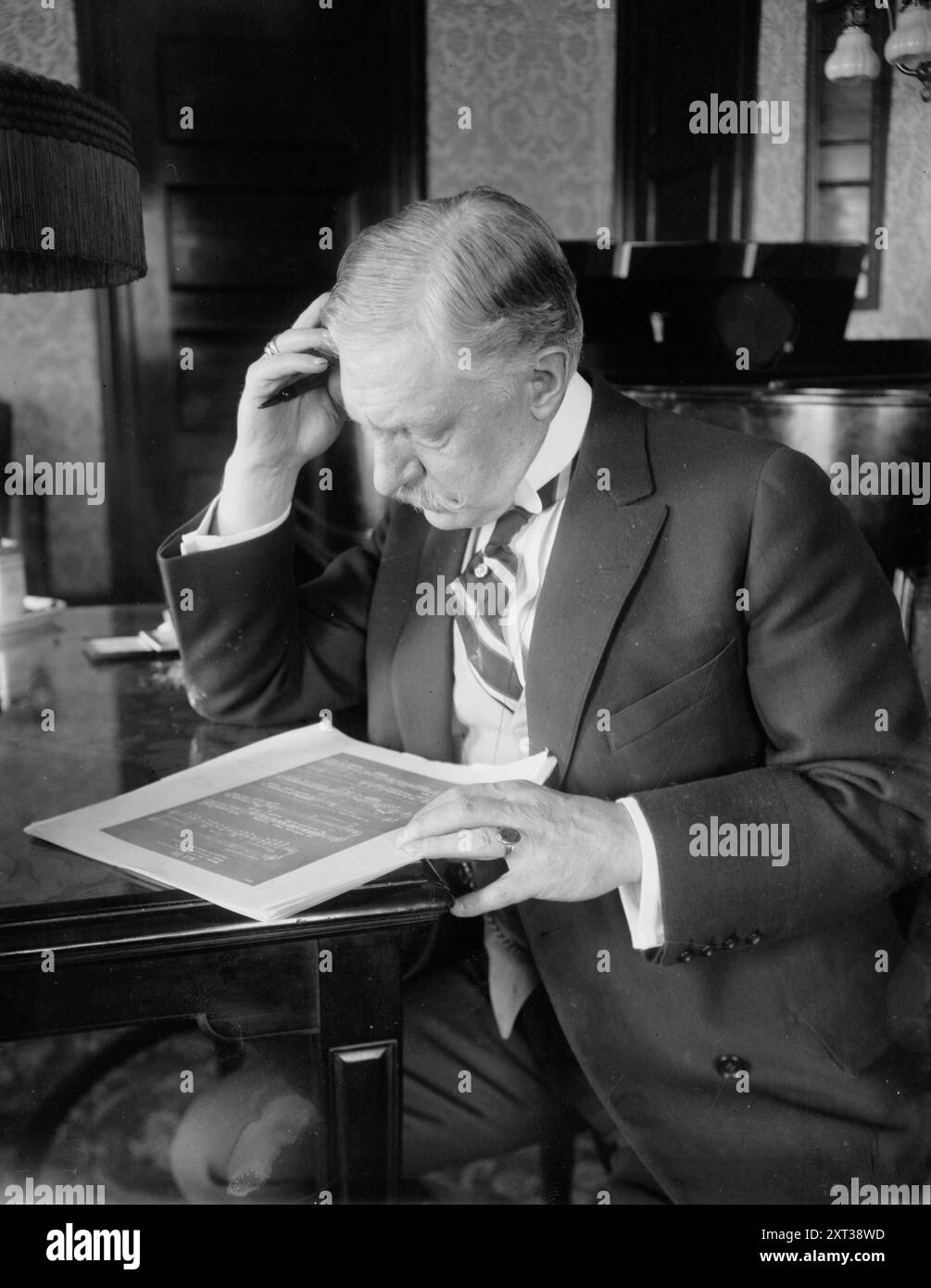 Dekoven Black and White Stock Photos & Images - Alamy