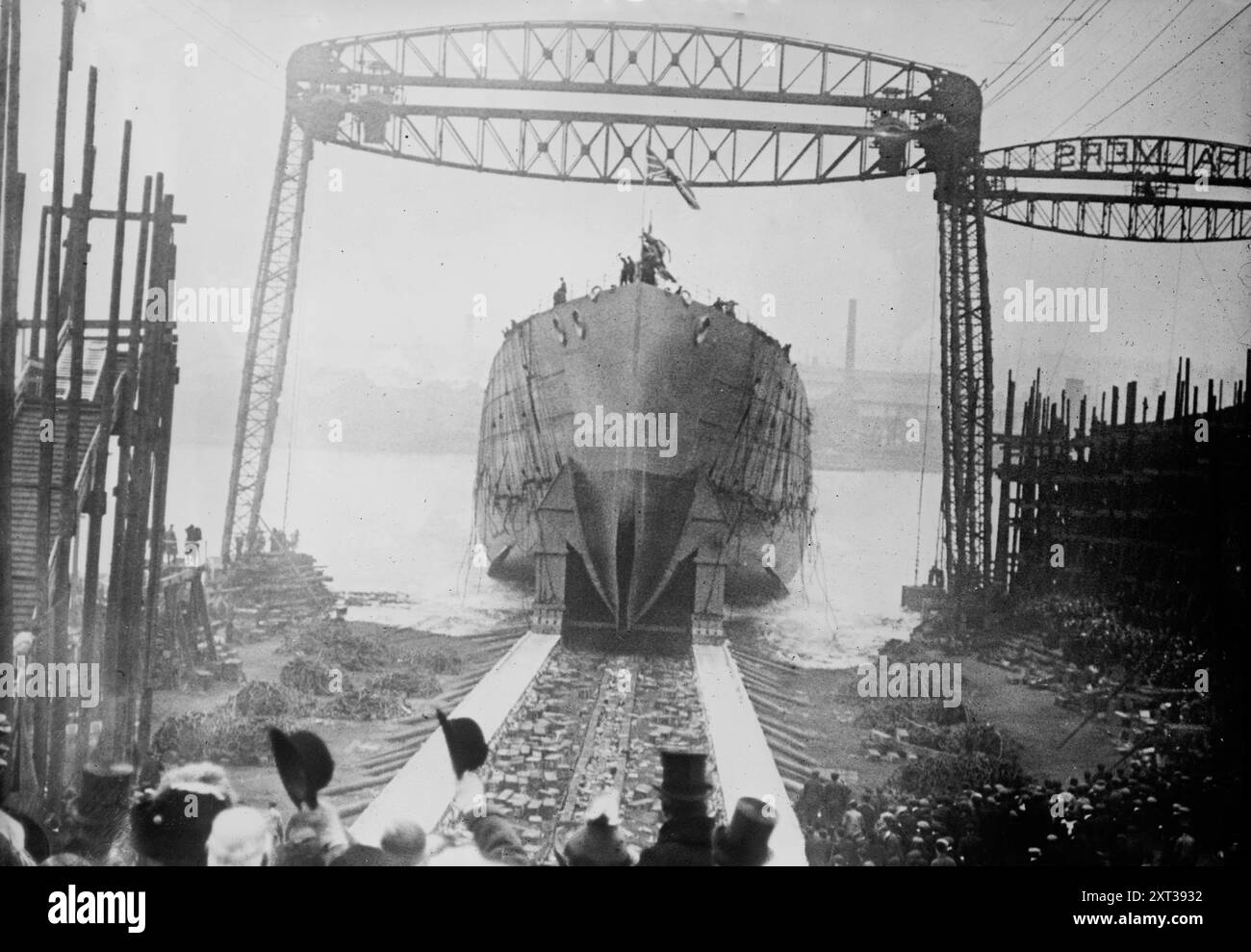 Launch of QUEEN MARY, 1912. Shows the March 1912 launch of HMS Queen ...