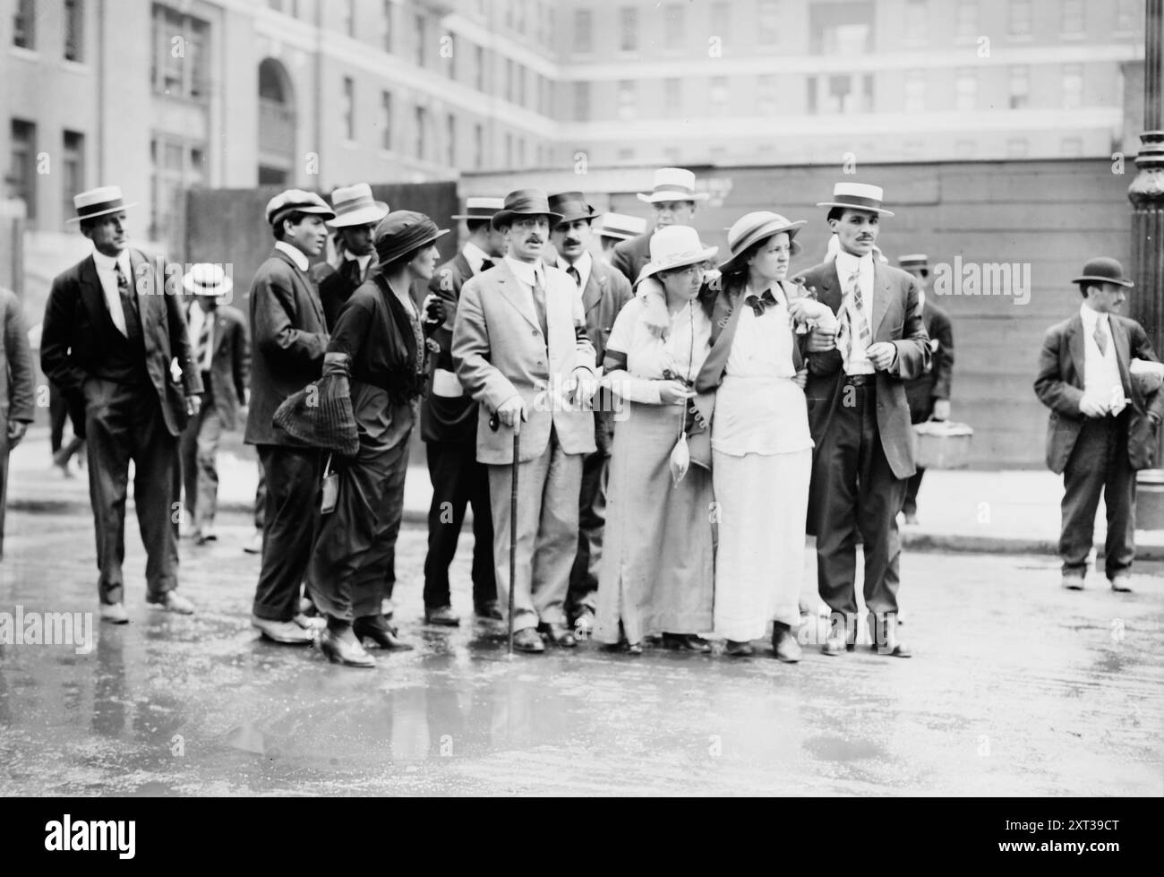 Alexander Berkman, Becky Edelson, Louise Berger, 1914 Stock Photo - Alamy
