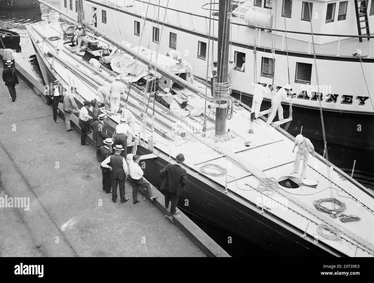 World war one shipyard hi-res stock photography and images - Alamy