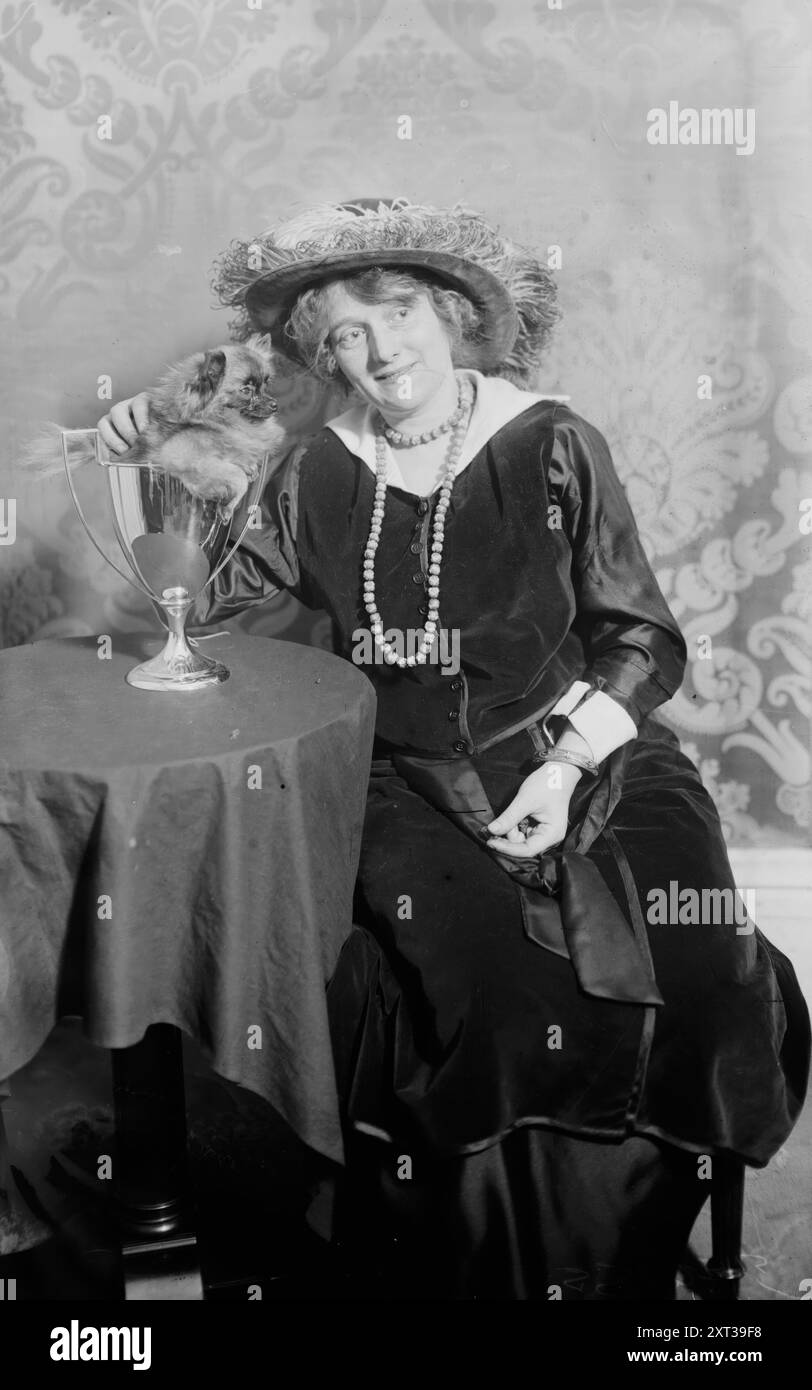 Little miss america hi-res stock photography and images - Alamy