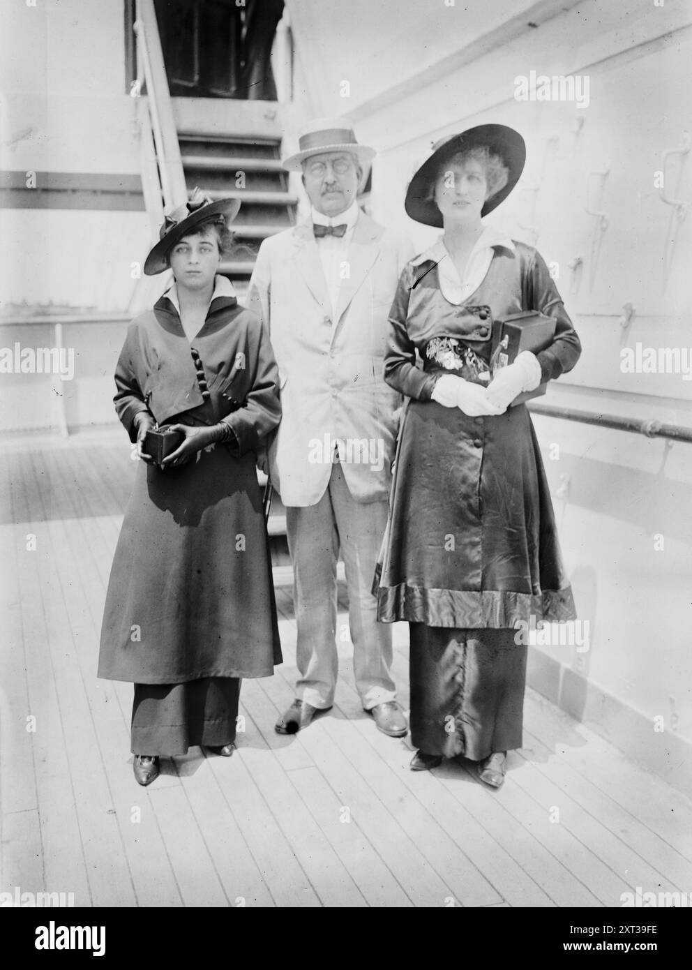 Helen Williams, R.A.C. Smith, Mrs. Kerner Easton (Margaret Smith), 1914. Shows Margaret Sinclair ...