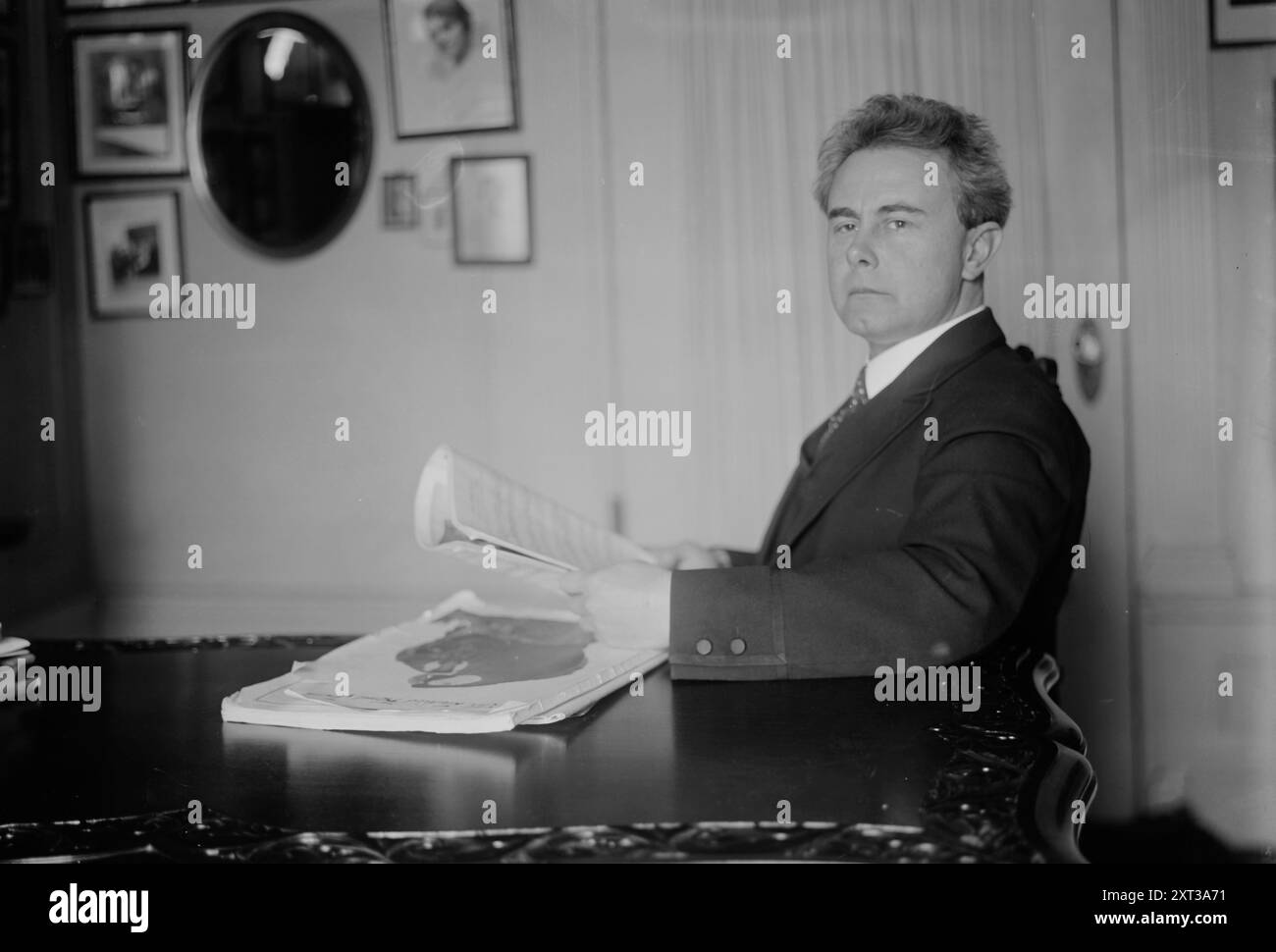 Josef Hofmann, between c1915 and c1920 Stock Photo - Alamy