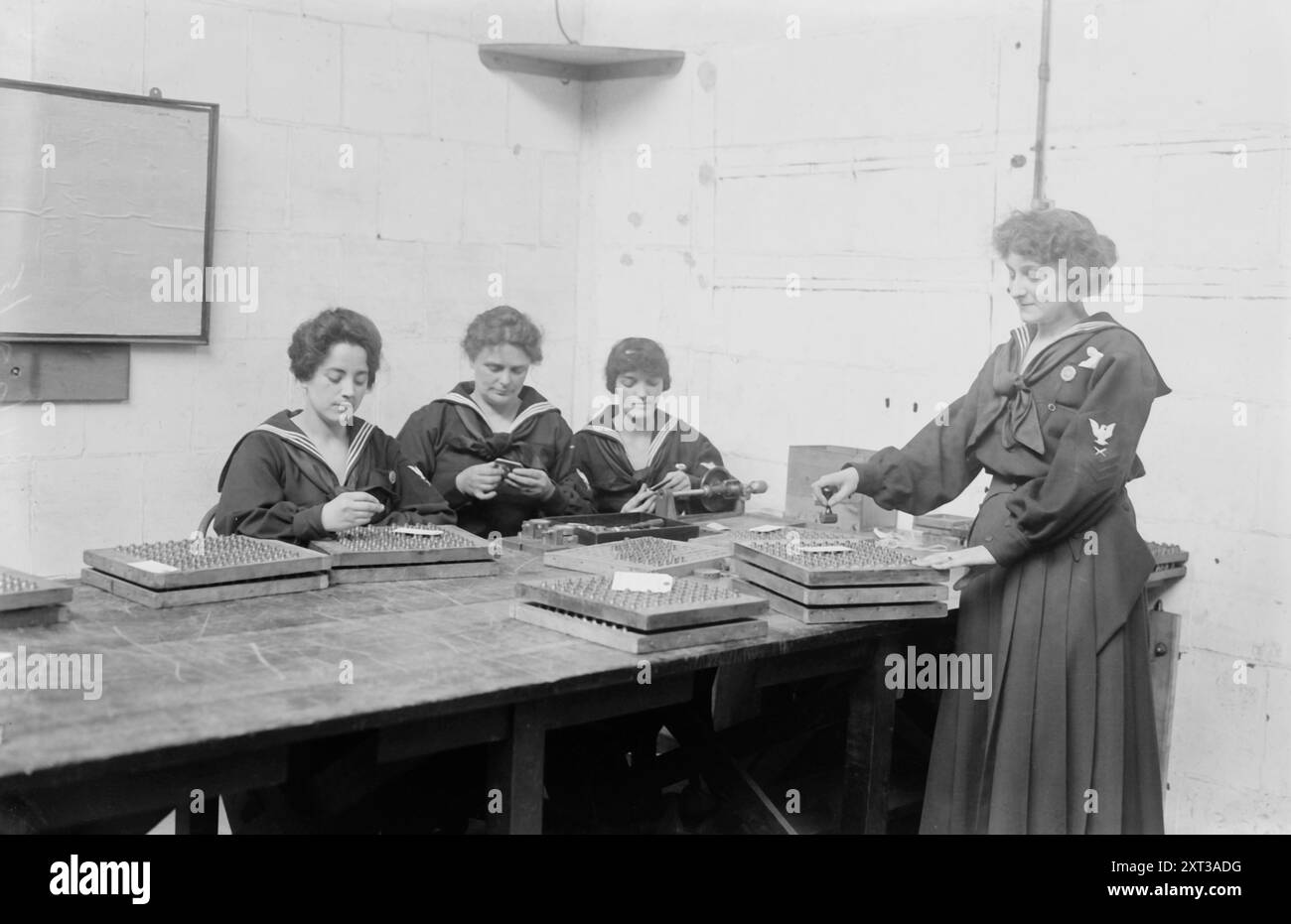 Ww1 naval warfare Black and White Stock Photos & Images - Alamy