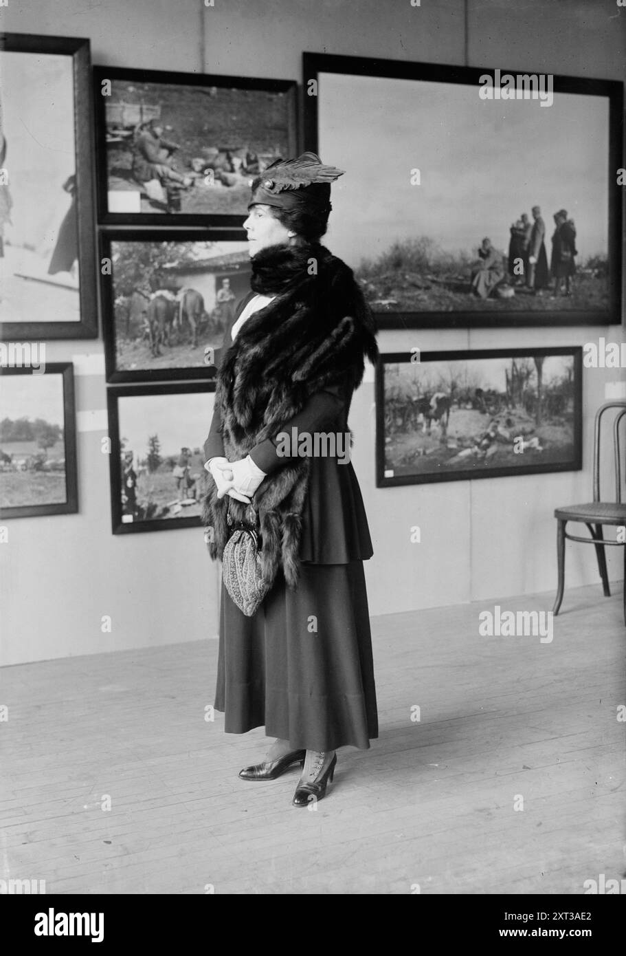 Marie Josephine Manice Mercati, 1918. Shows Mrs. Newbold Le Roy Edgar ...