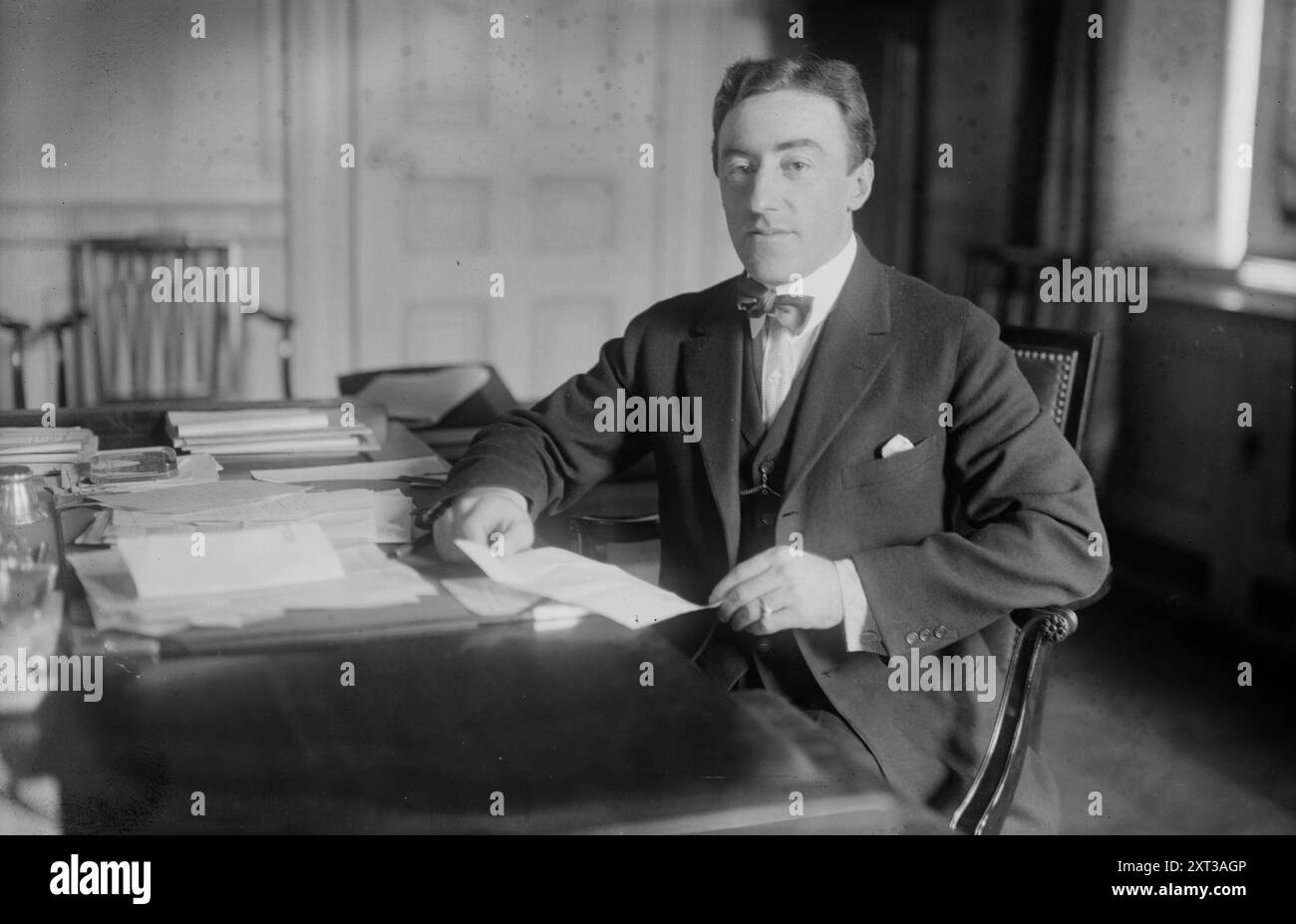 Robert l moran hi-res stock photography and images - Alamy