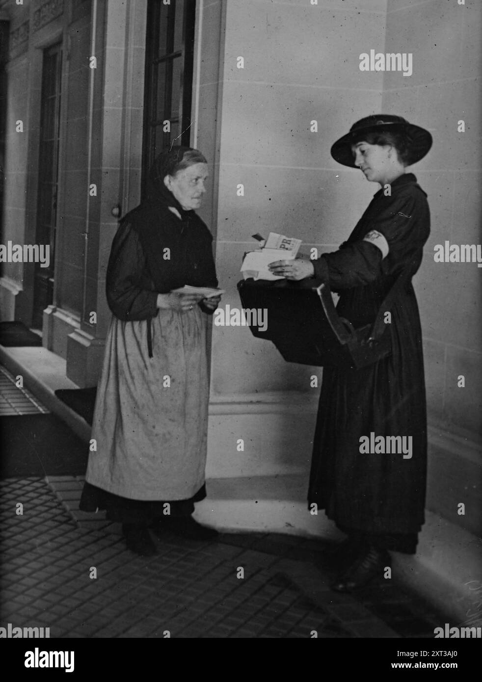 Postwoman concept hi-res stock photography and images - Alamy