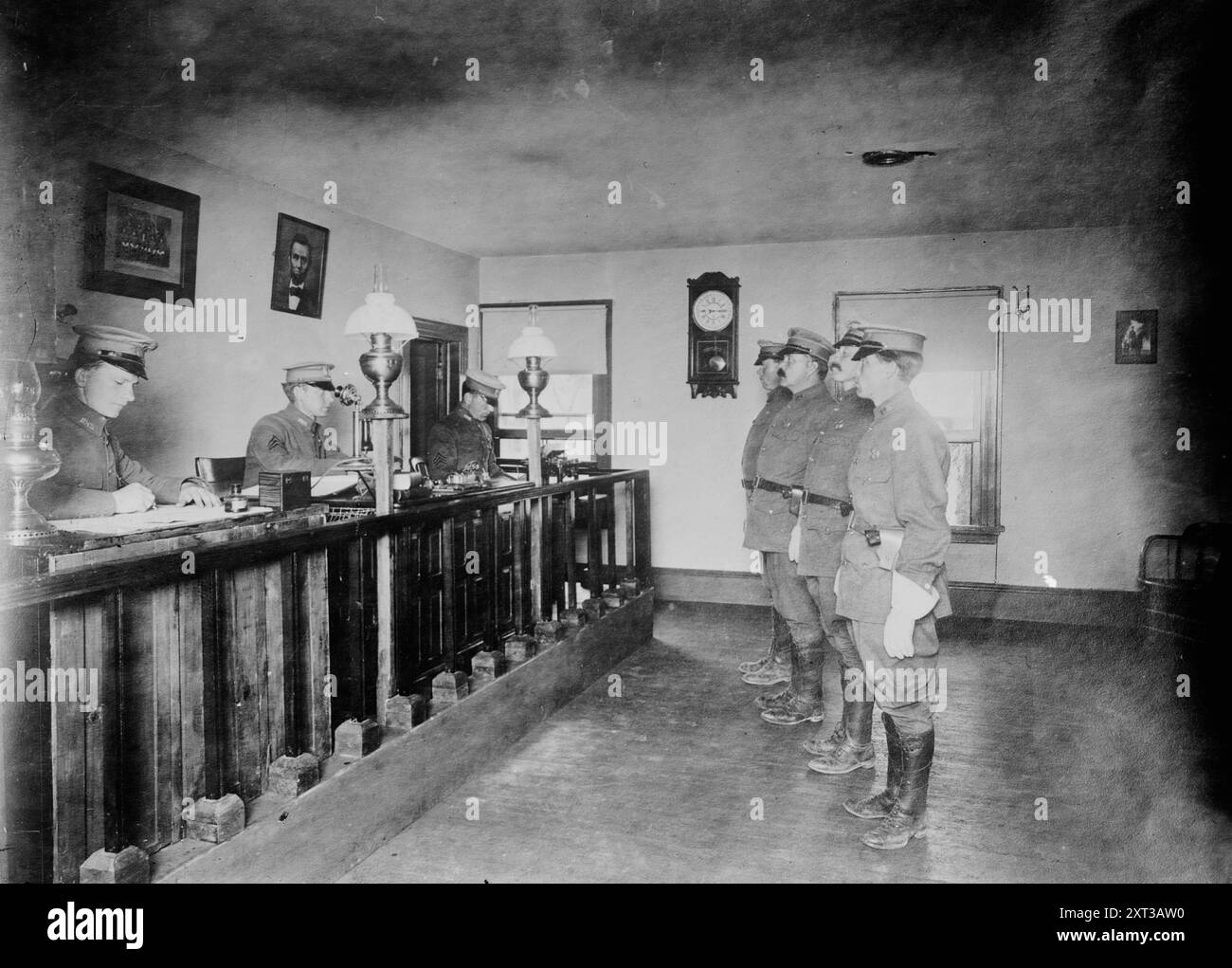 1910s new york police officers hi-res stock photography and images - Alamy