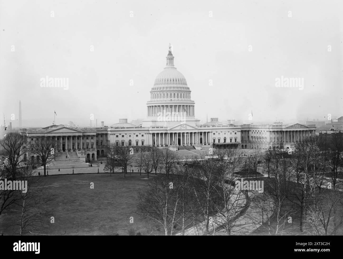 George washington capitol building Black and White Stock Photos ...