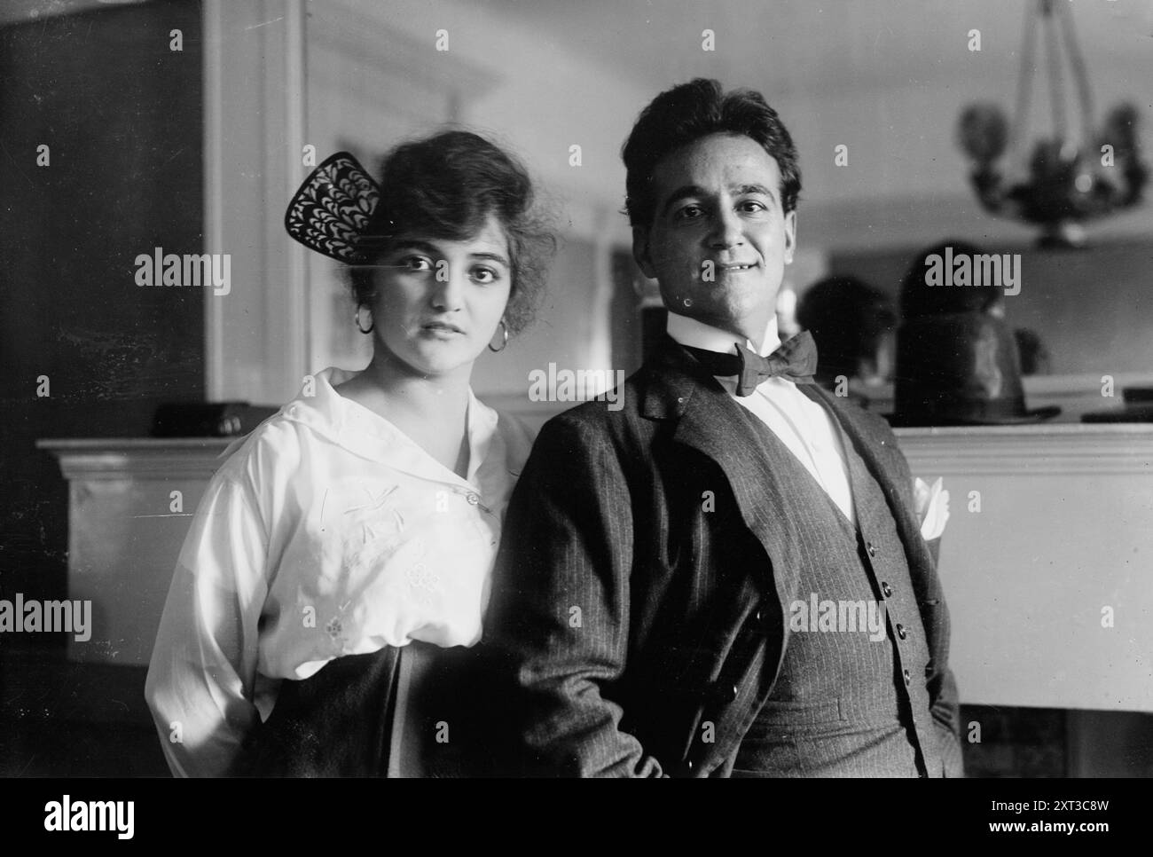 1887 1974 Black and White Stock Photos & Images - Alamy