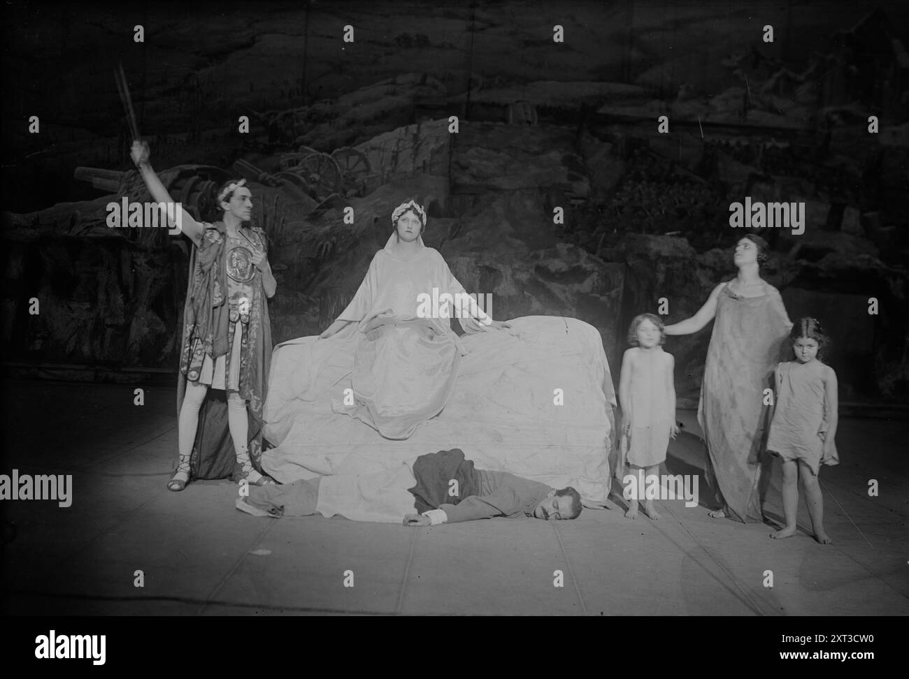 Mrs. Mitchell Henry & Geo. Harris Jr., between c1915 and c1920 Stock ...