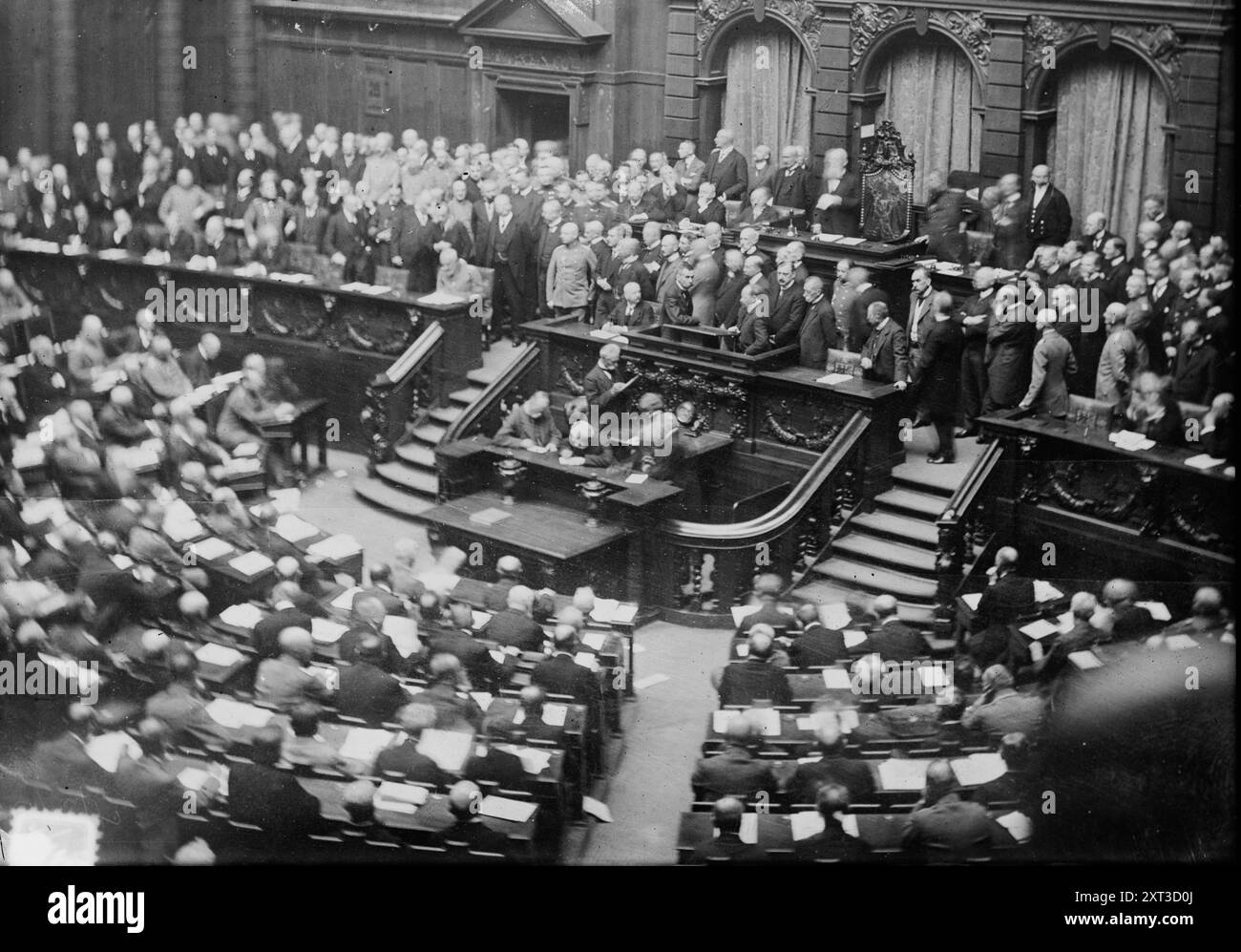Berlin reichstag 1920s Black and White Stock Photos & Images - Alamy