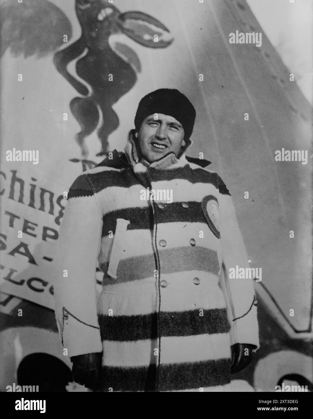 1945 is an american singer hi-res stock photography and images - Alamy