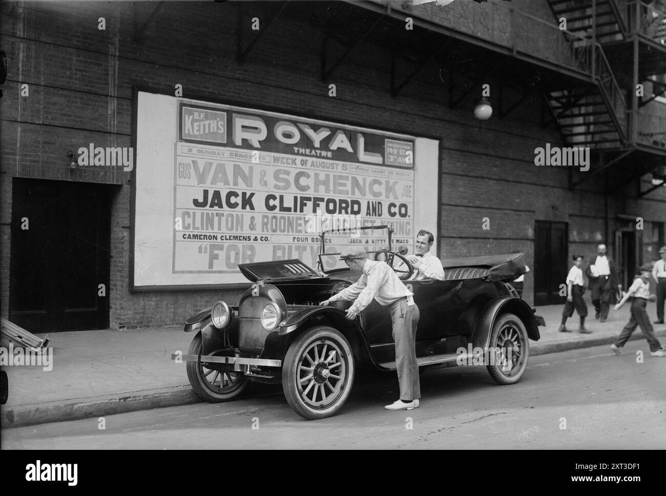 Van & Schenck, between c1915 and c1920. Shows singers and vaudeville ...