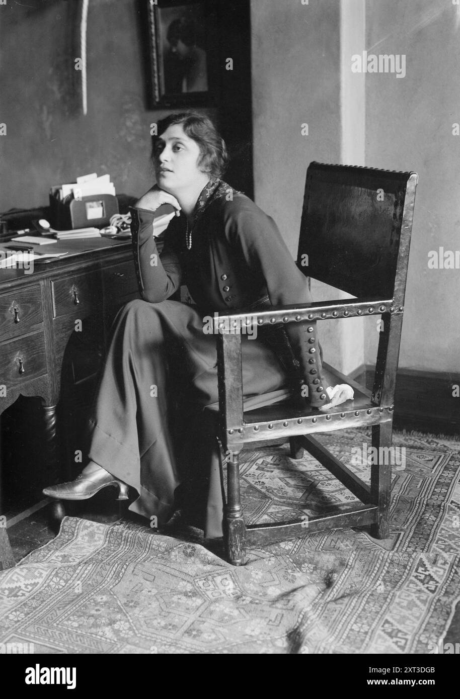 Alma Gluck, 1917. Shows opera singer Alma Gluck (1884-1938), seated at ...