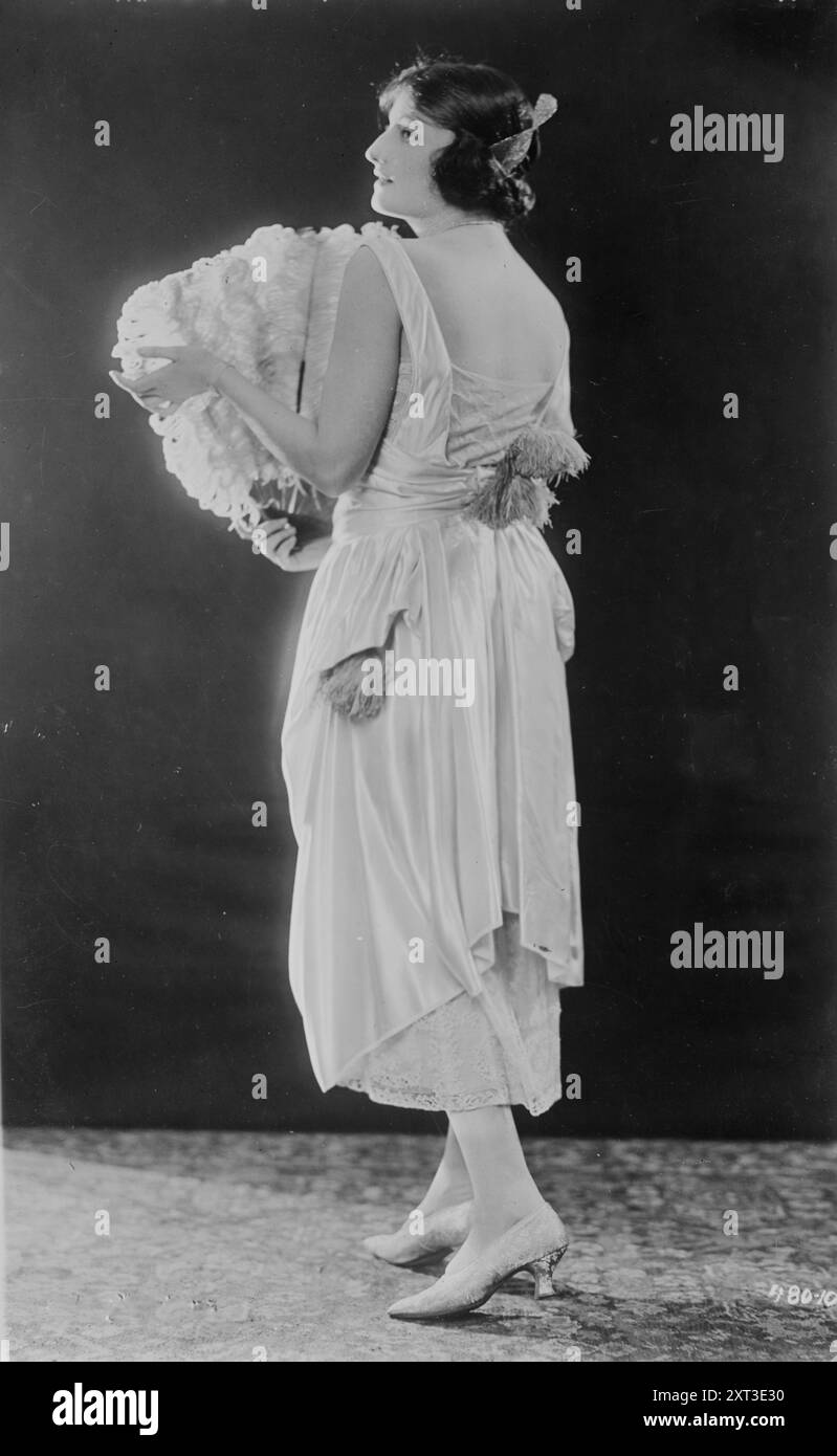 Roberta Arnold, between c1915 and c1920 Stock Photo - Alamy