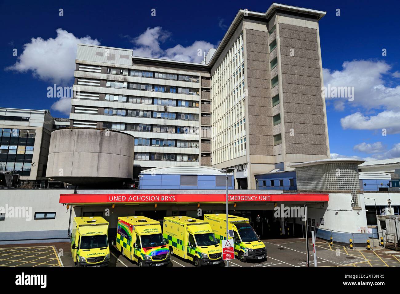 Ambulance bay, University Hospital of Wales, Heath Park, Cardiff, Wales ...
