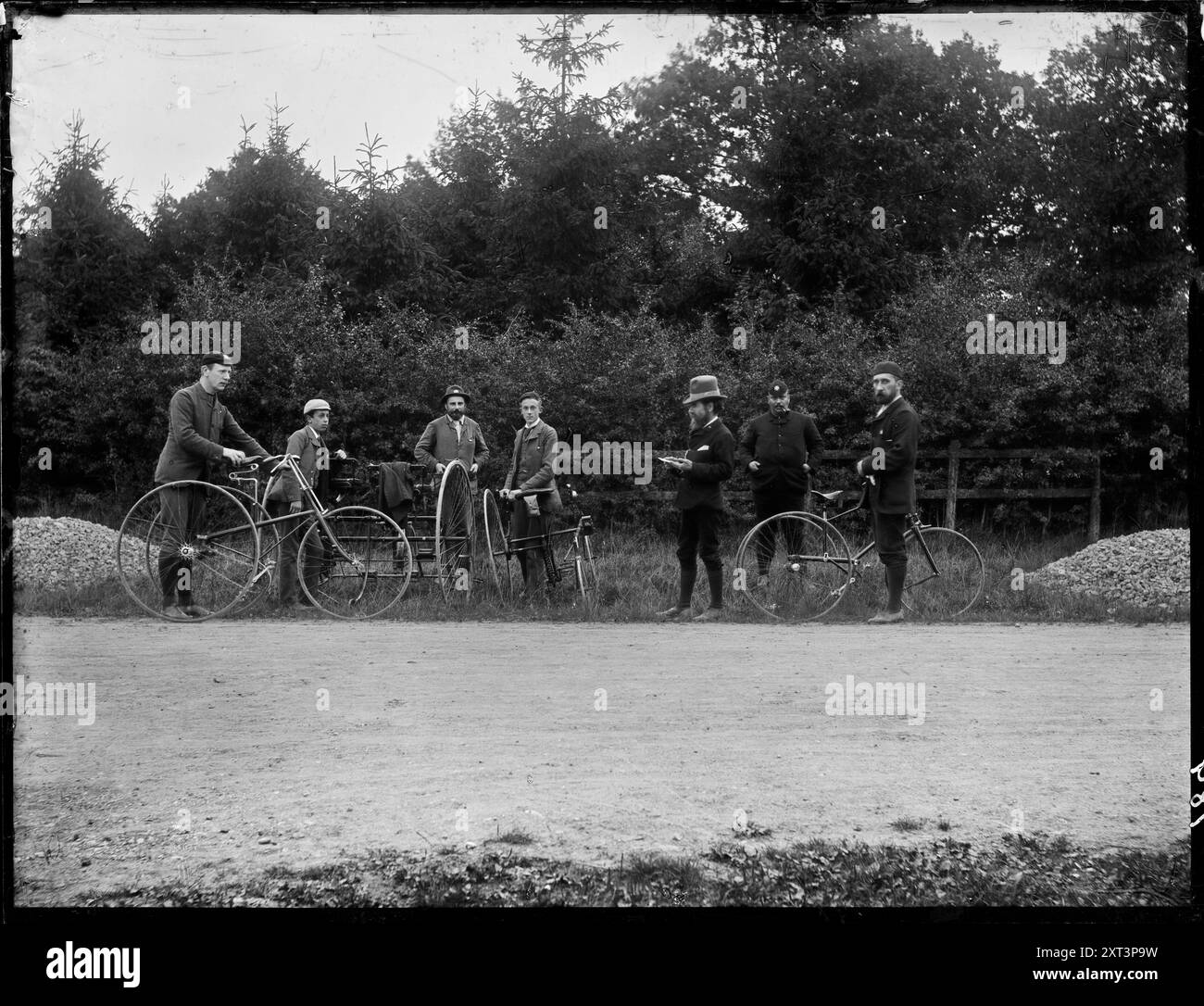 London cycling club cyclists Black and White Stock Photos & Images - Alamy
